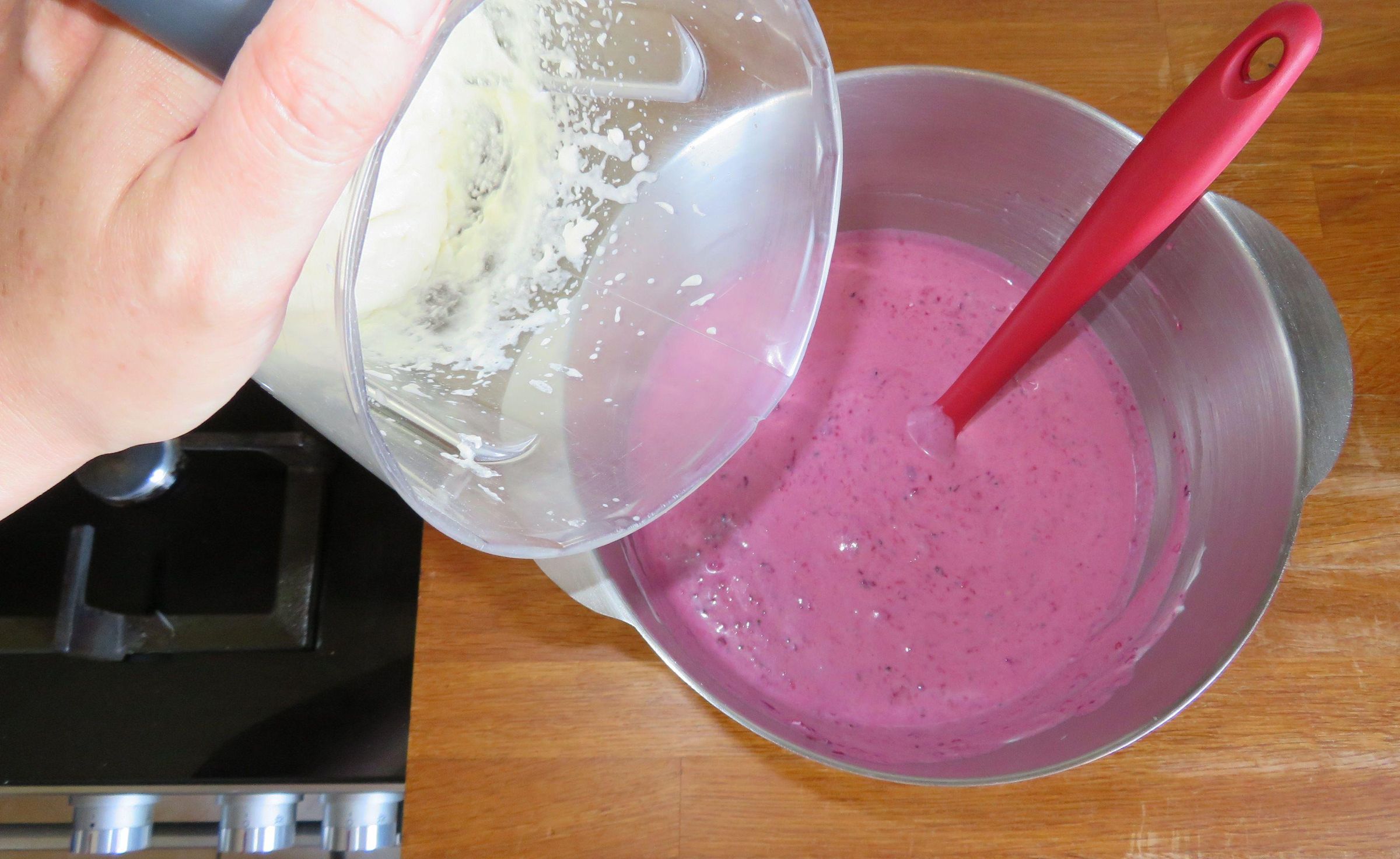 Summer Berry Frozen Cheesecake : 4 Steps (with Pictures) - Instructables