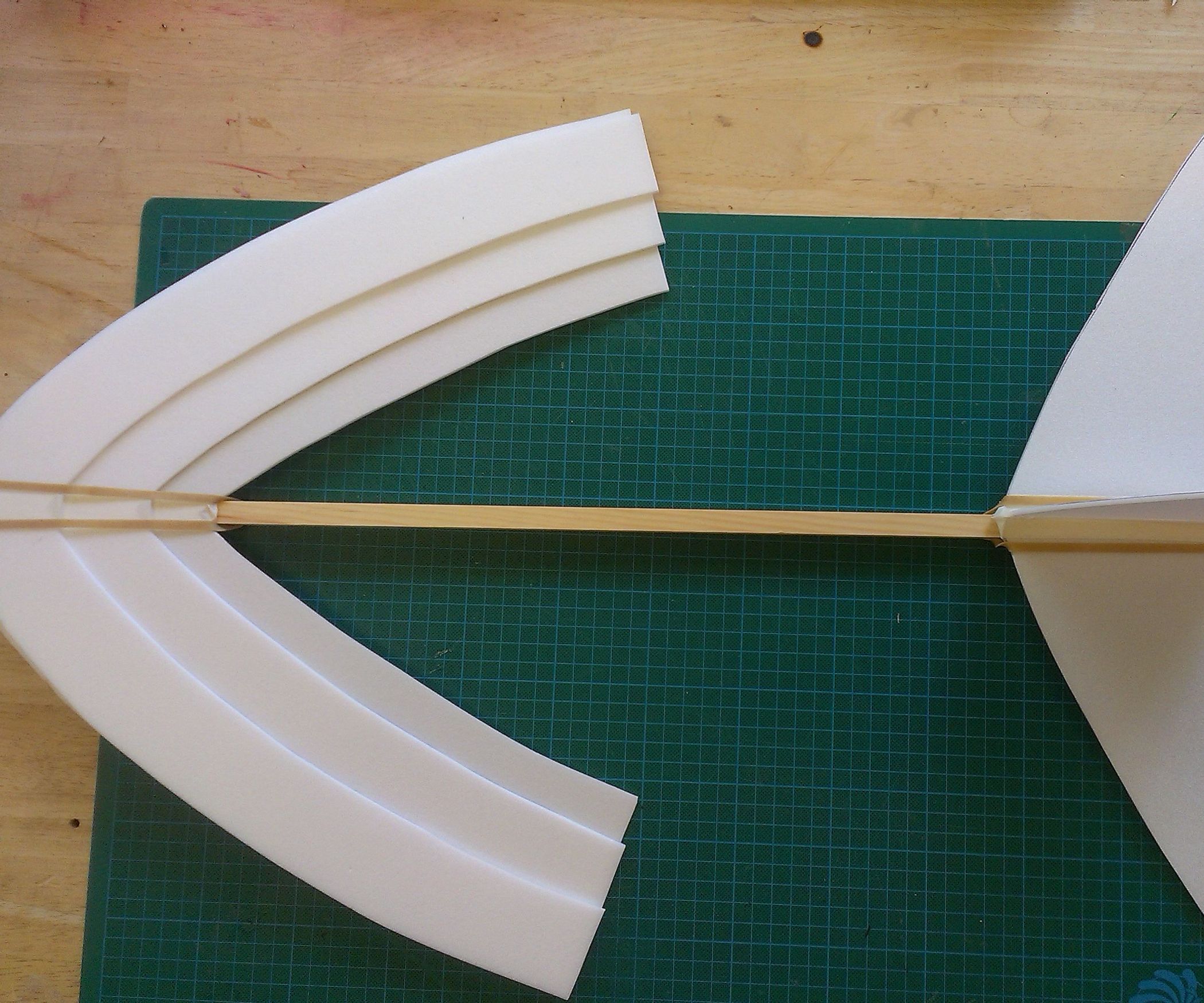 Depron Airplane : 11 Steps - Instructables