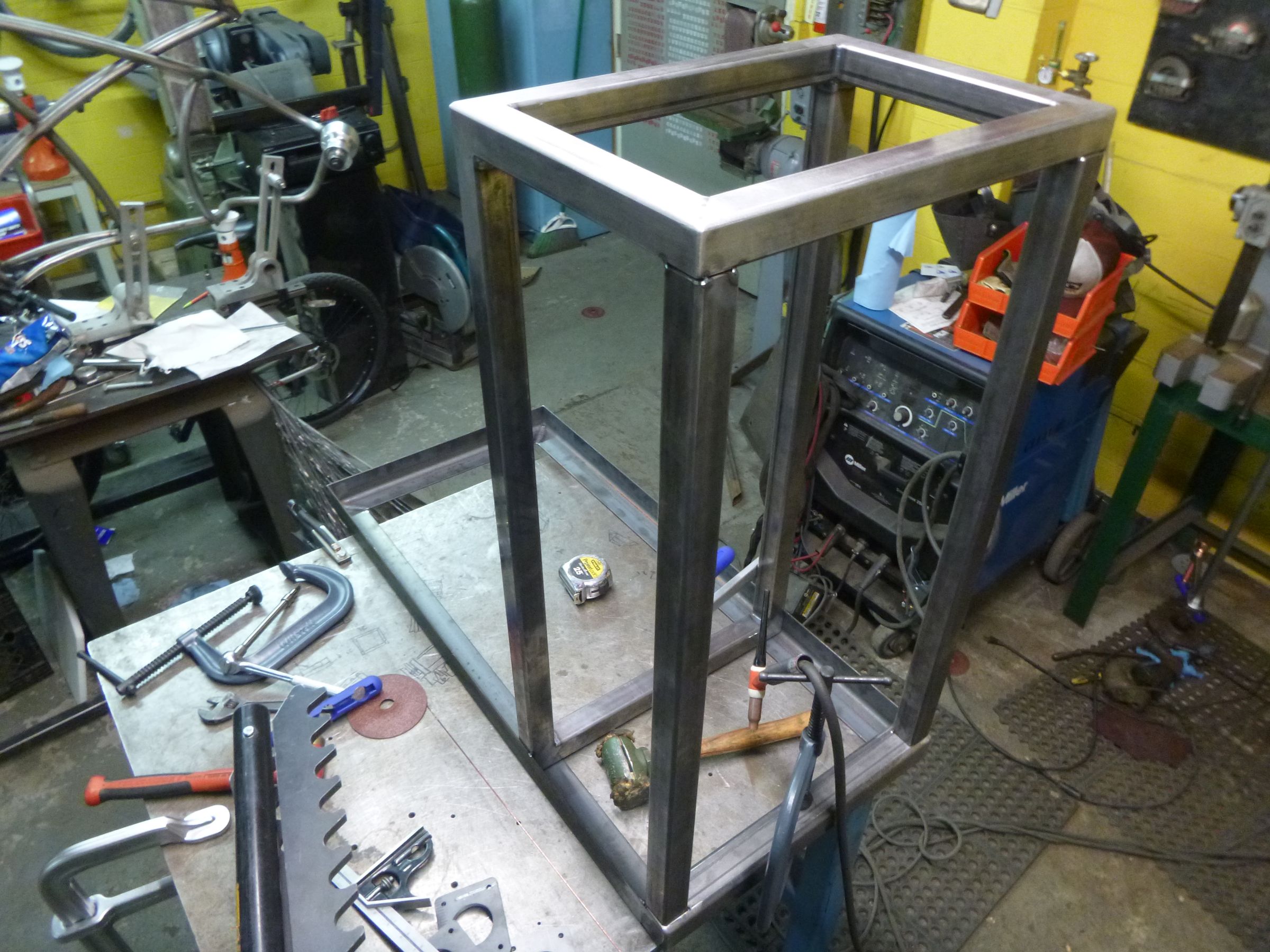 Rolling Tool Cart With Shelves : 9 Steps (with Pictures) - Instructables