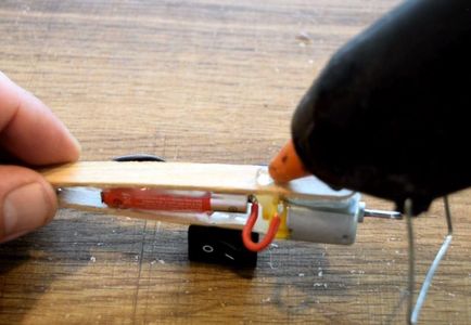 Plane With DC Motor : 10 Steps (with Pictures) - Instructables