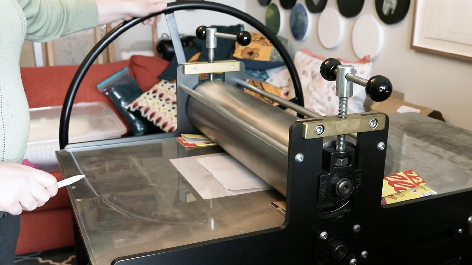 How to Set an Etching Press to Print Intaglio or Relief Style : 6 Steps ...