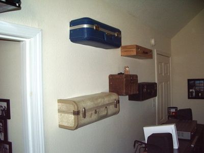 Suitcase Shelves : 5 Steps (with Pictures) - Instructables