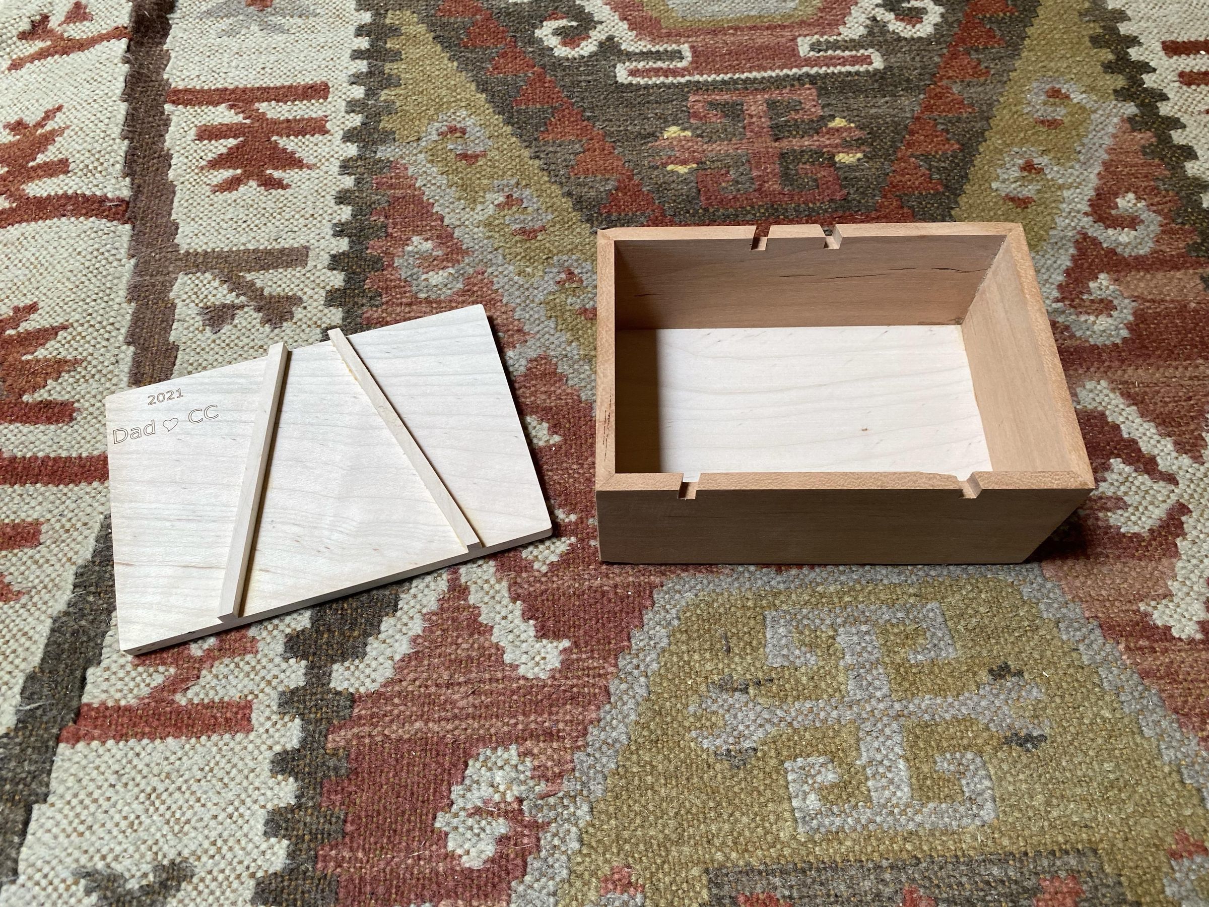 A Novel Way to Set a Box Lid : 7 Steps (with Pictures) - Instructables