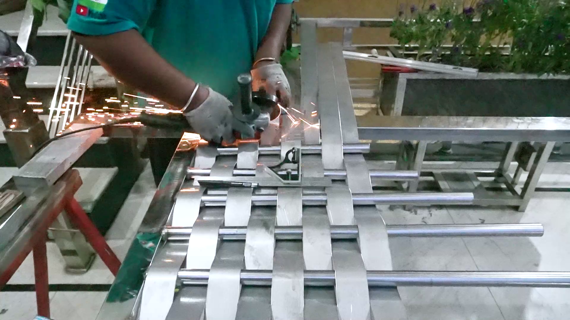 Stainless Steel Gate for Workshop : 15 Steps (with Pictures ...