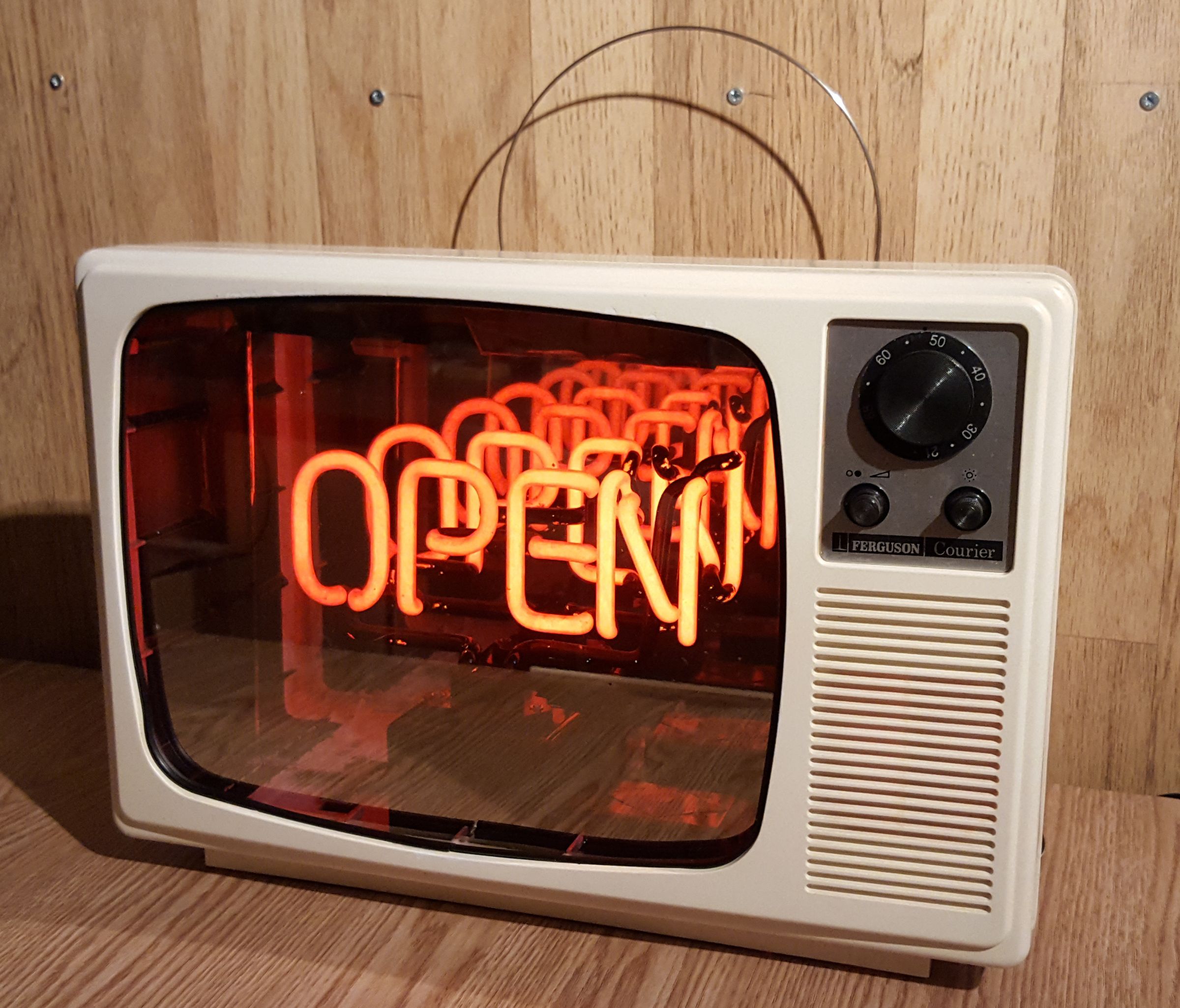 1970s Neon Infinity Television : 7 Steps (with Pictures) - Instructables