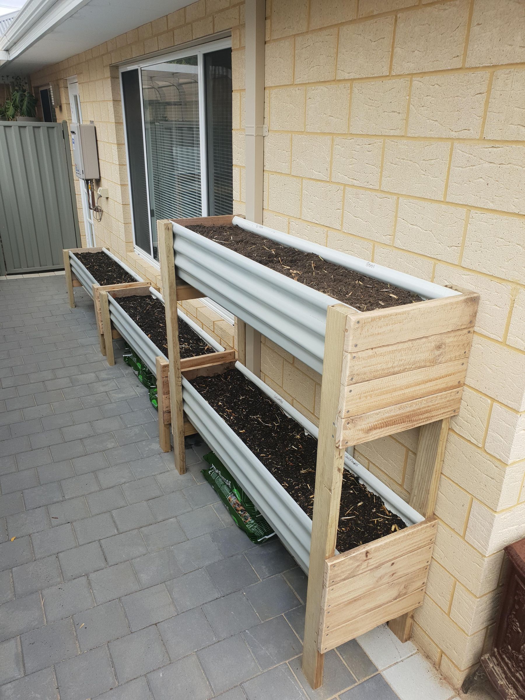 DIY Pallet Planter Boxes : 10 Steps (with Pictures) - Instructables