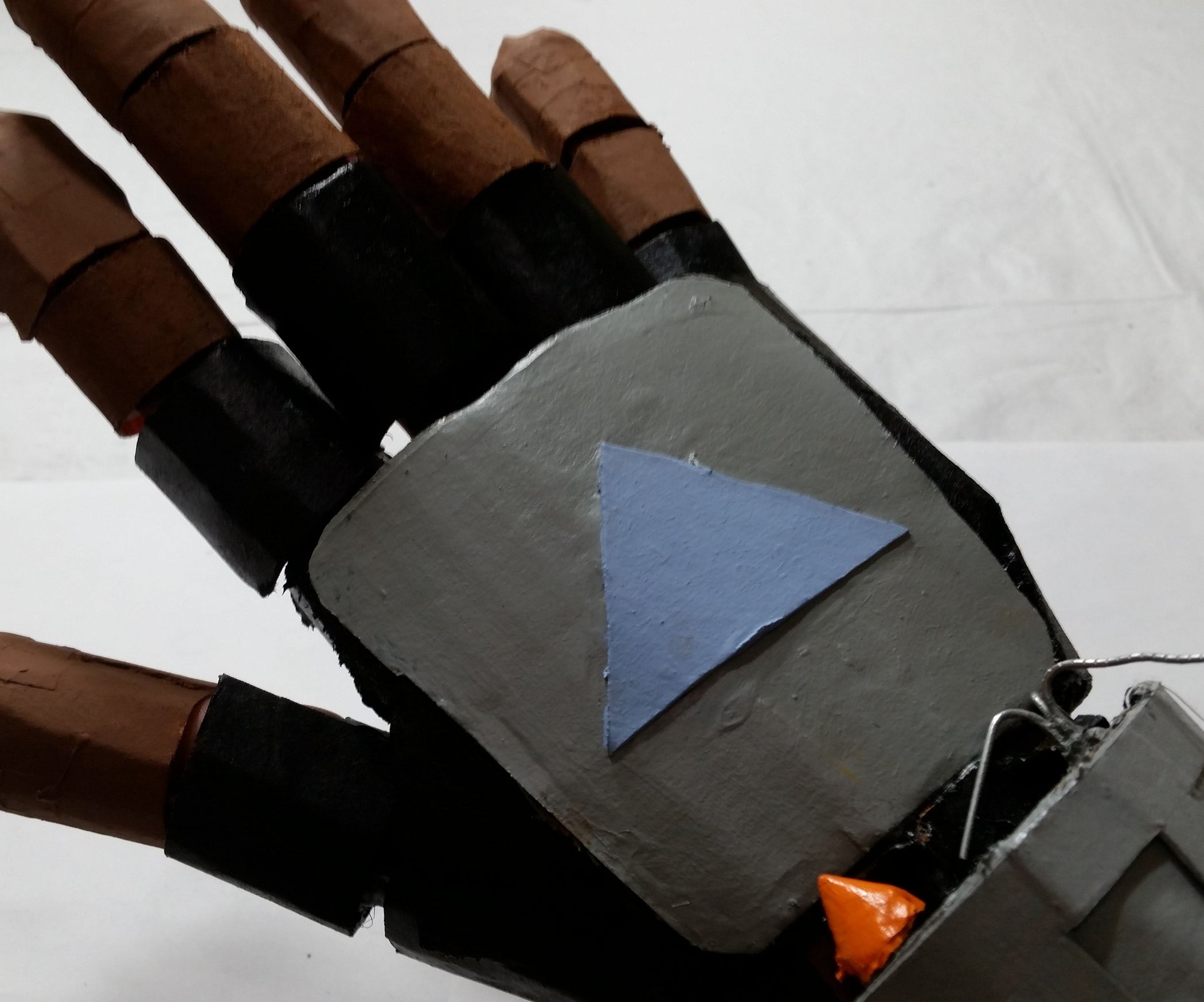 Working Cardboard Mandalorian Gauntlet: How to Make It : 14 Steps (with ...