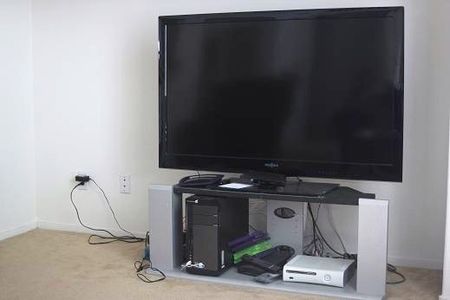 Cable Management (Home Theater, TV Computer Xbox Organization) : 8 ...