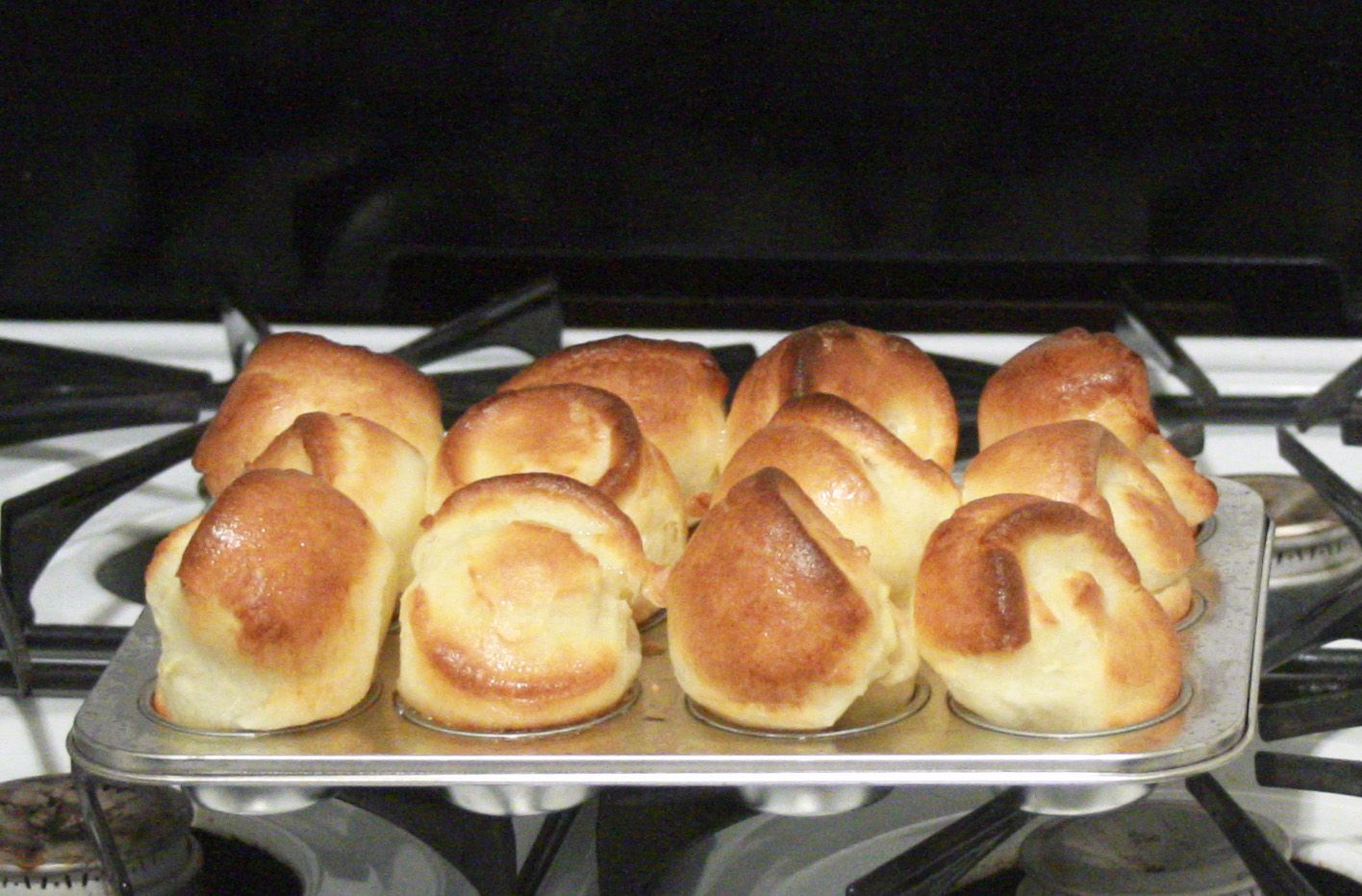 Mini Yorkshire Puddings : 8 Steps (with Pictures) - Instructables