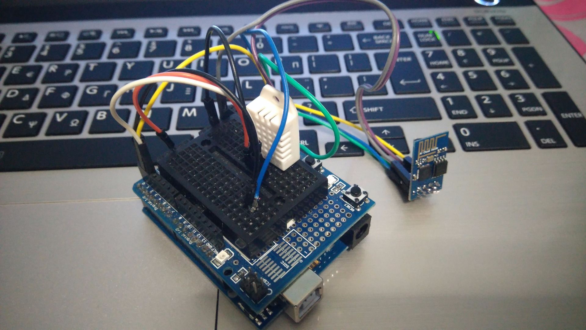 Arduino IOT: Temperature and Humidity ( With ESP8266 WiFi) : 7 Steps ...
