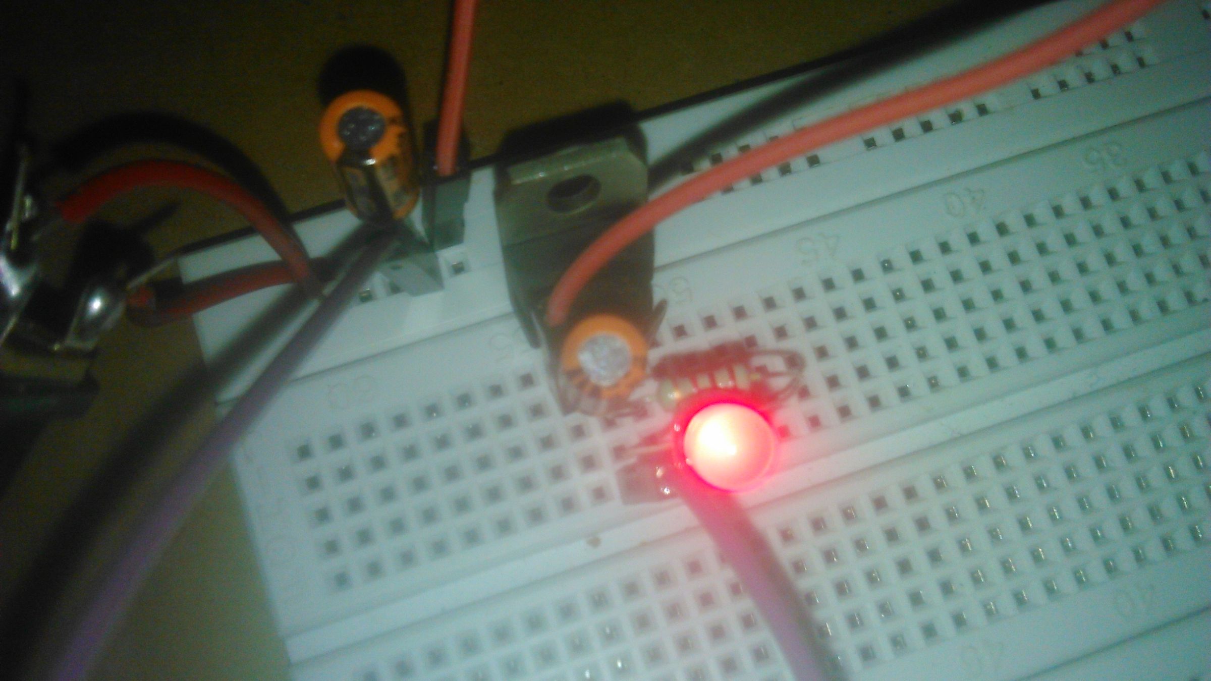 THE DIY ARDUINO BOARD FOR 5$ : 8 Steps (with Pictures) - Instructables