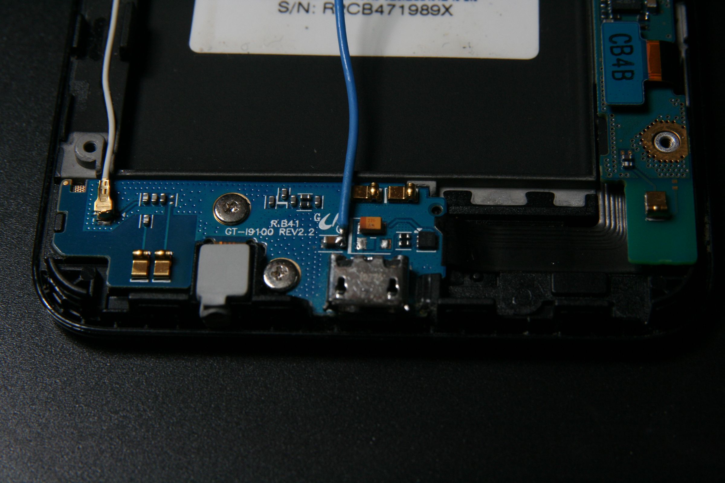 Add Wireless Charging to Your Smartphone : 9 Steps (with Pictures ...