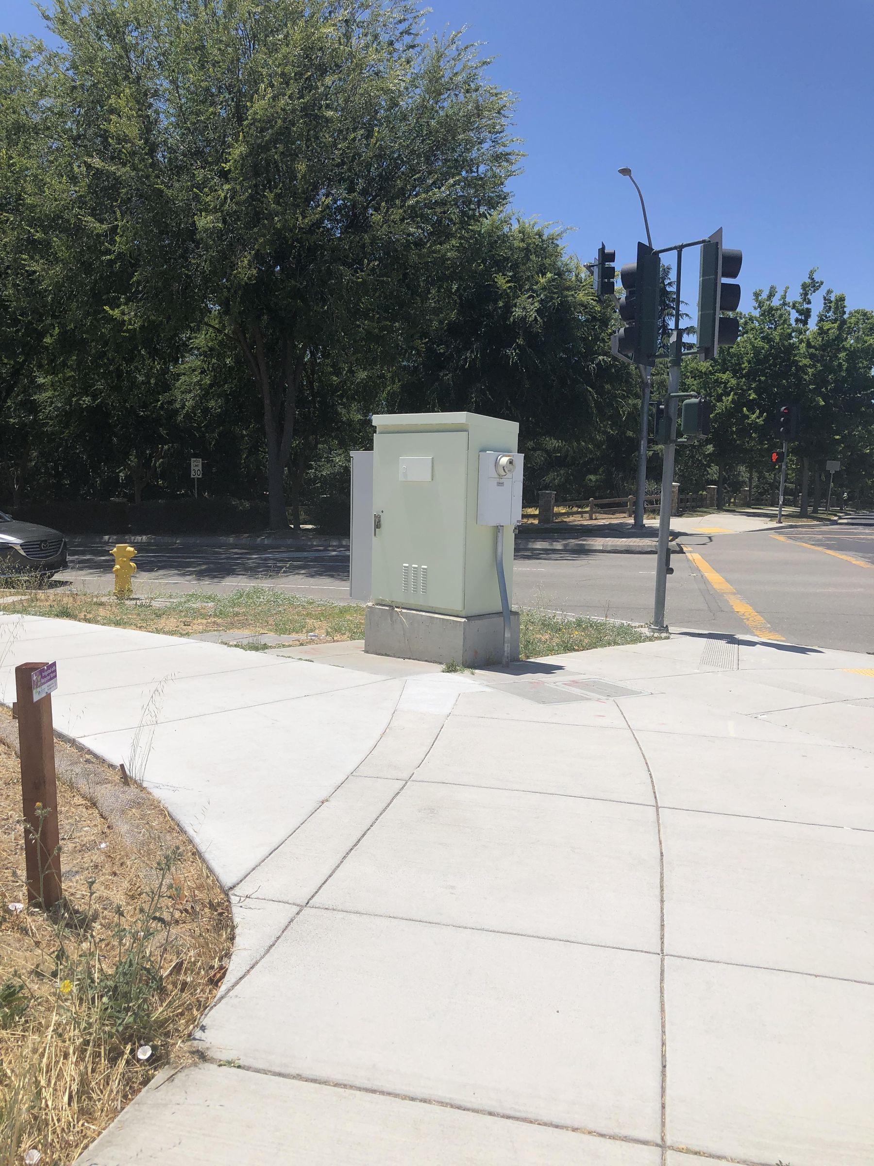 Painted Utility Box Public Art/Mural : 28 Steps (with Pictures ...