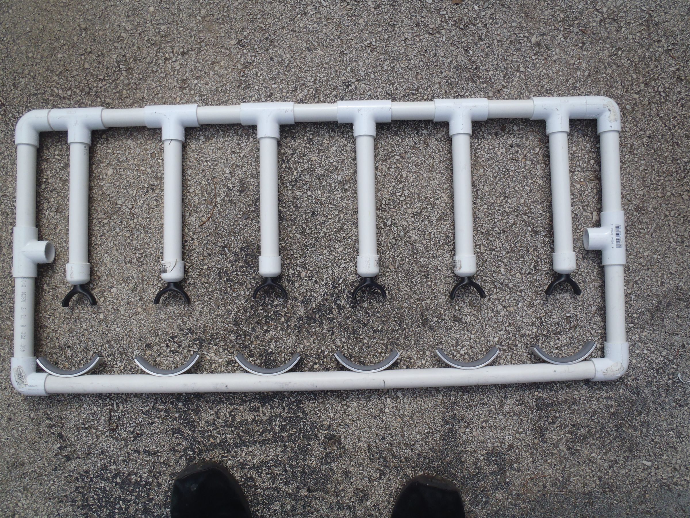 6 Player Paintball Gun and Mask Rack : 8 Steps - Instructables