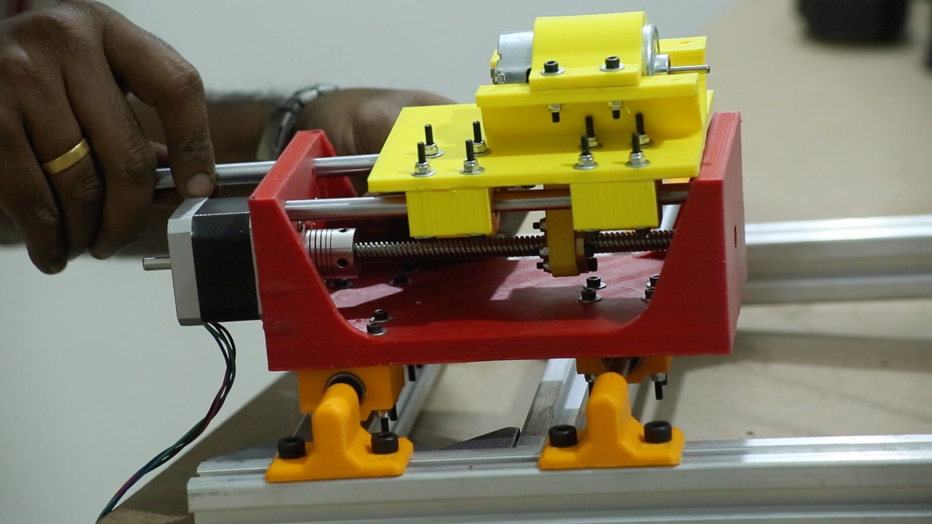 DIY PCB Milling Machine - Part 3 - X and Z Axis : 5 Steps - Instructables