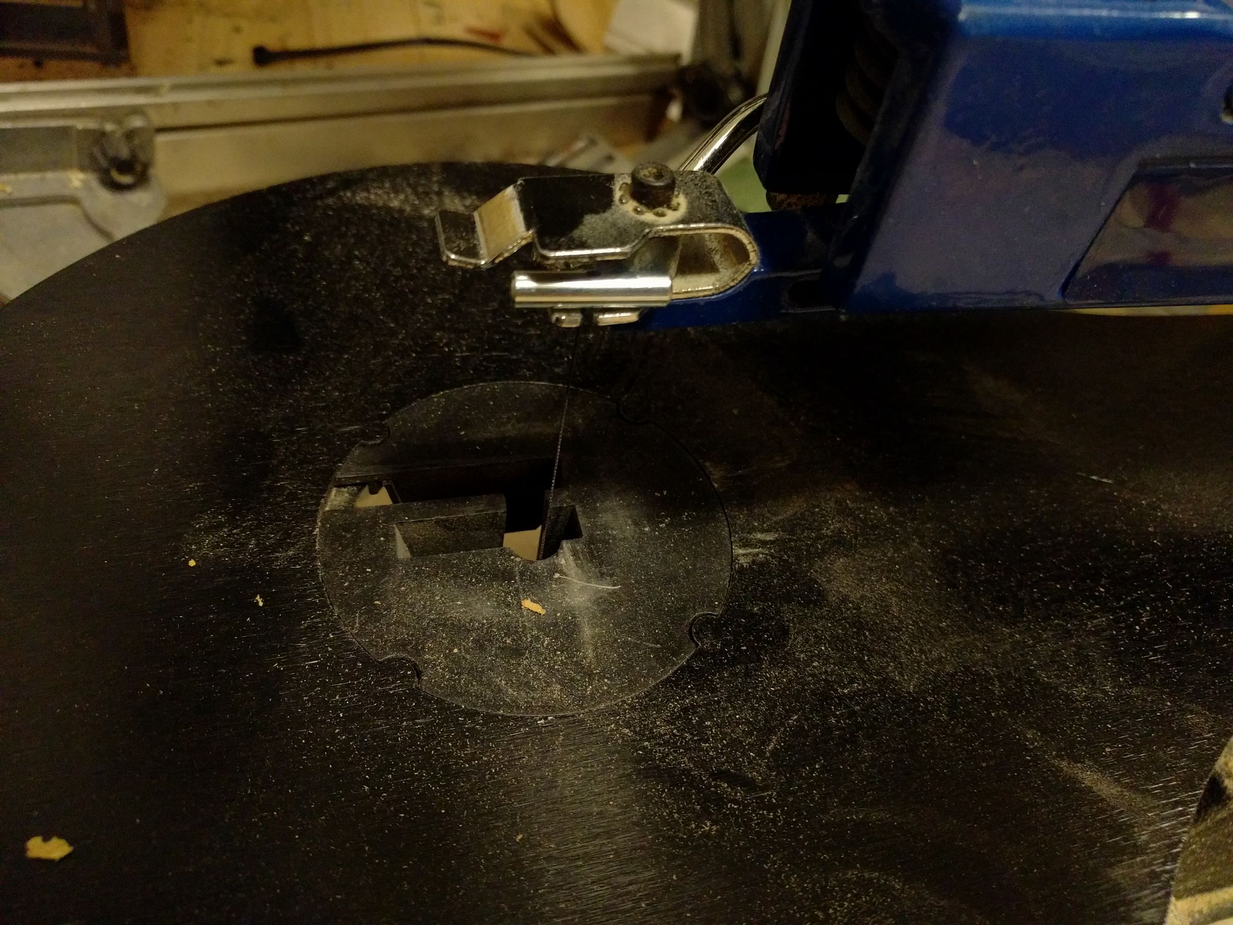 Pinless Blade Adapter/bladeclamp for Scrollsaws. : 5 Steps (with ...