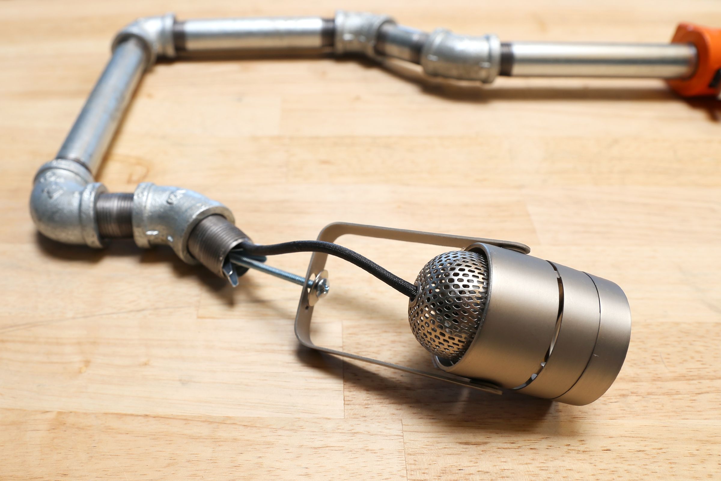 Desk Clamp Lamp : 10 Steps (with Pictures) - Instructables