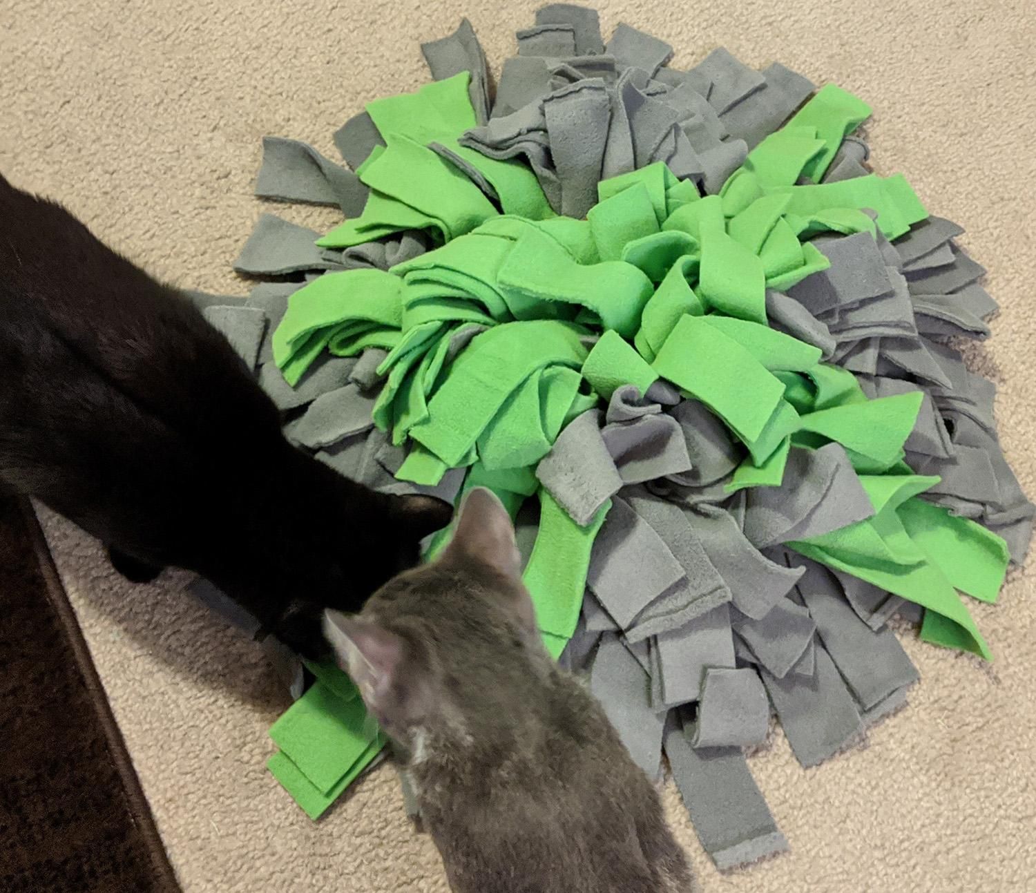 How to Make Your Pet a Durable Snuffle Mat : 4 Steps (with Pictures ...
