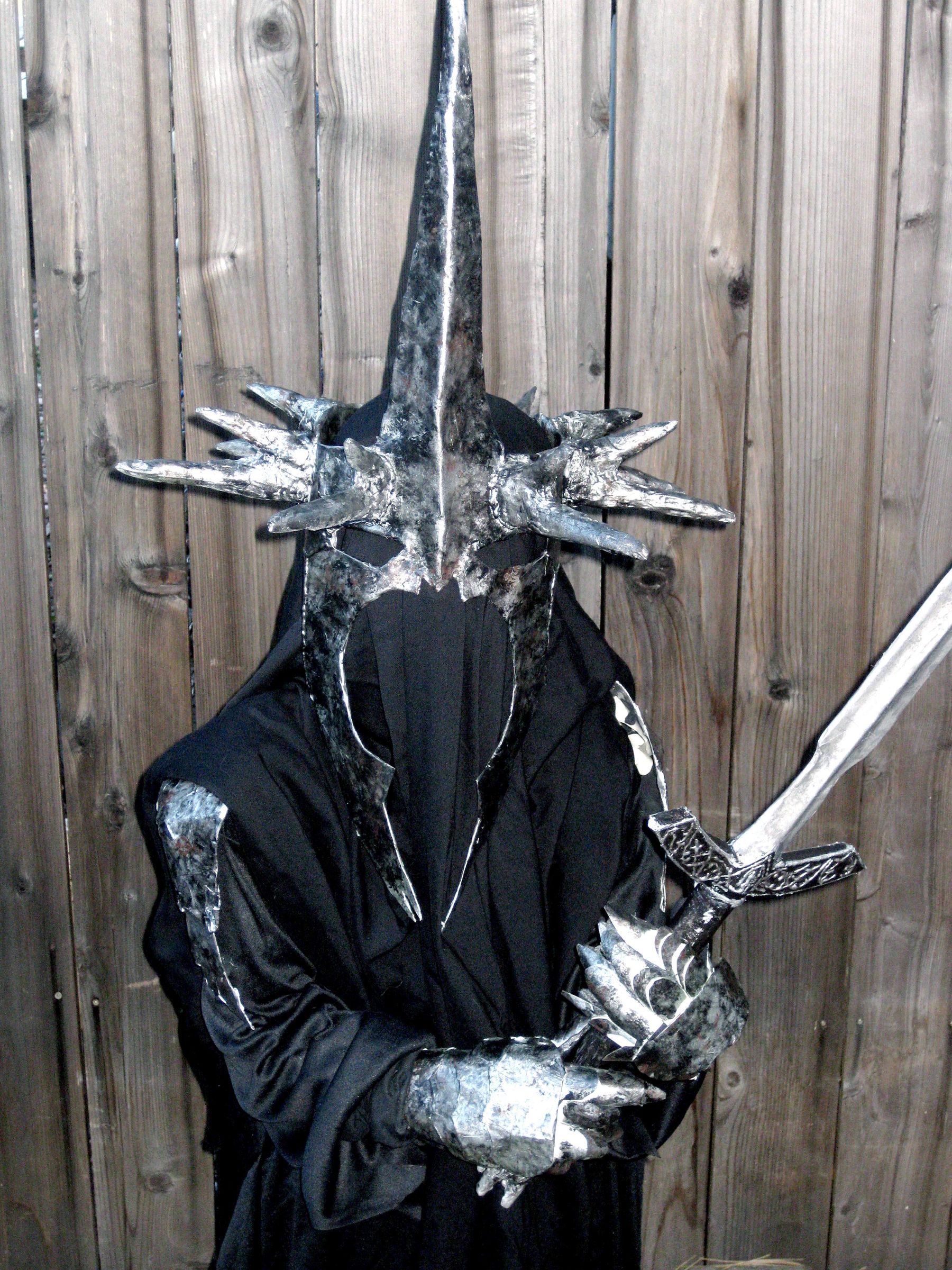 Forge a Paper Sword : 6 Steps (with Pictures) - Instructables