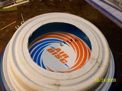 MAKE a MINI-HARP FROM a PLASTIC THROWING DISC : 7 Steps - Instructables