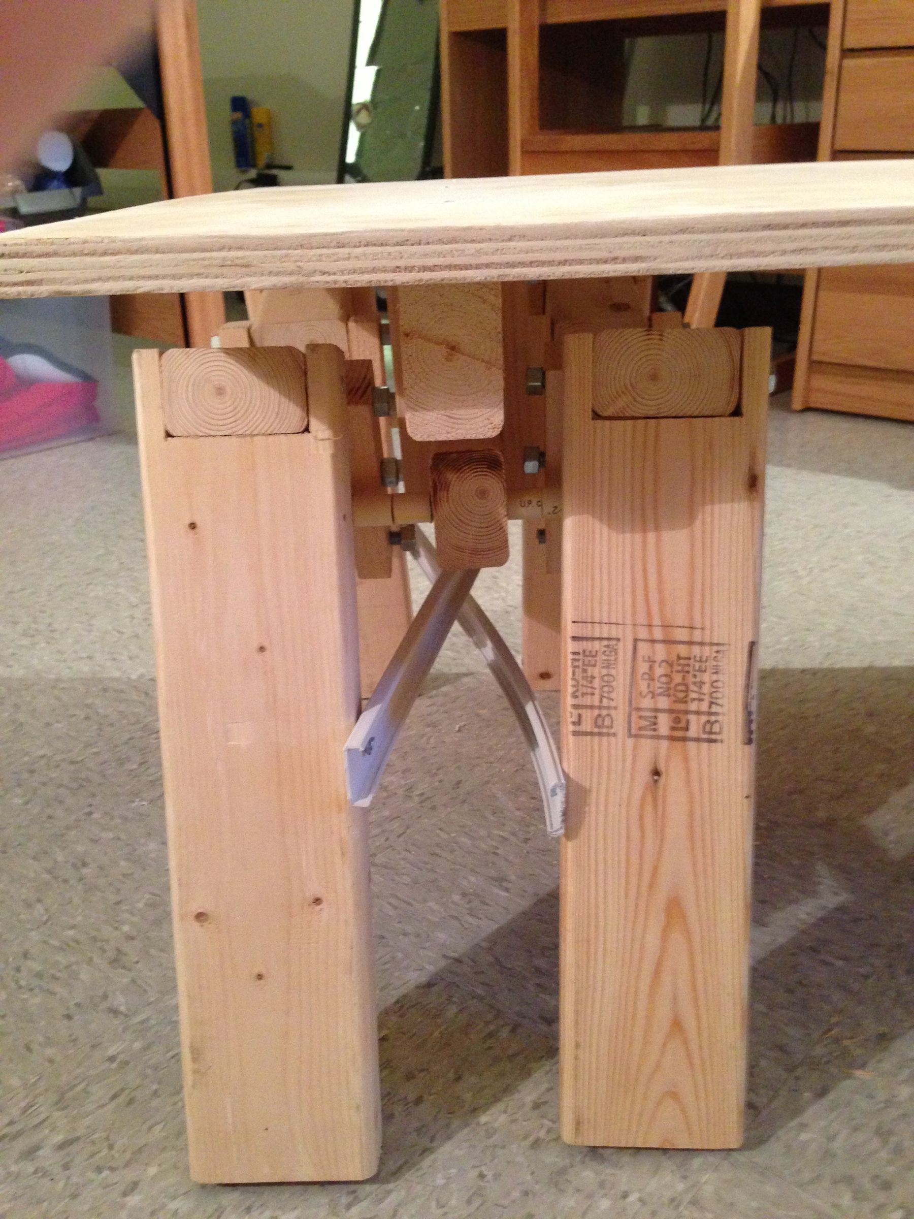 Walking Table : 8 Steps (with Pictures) - Instructables