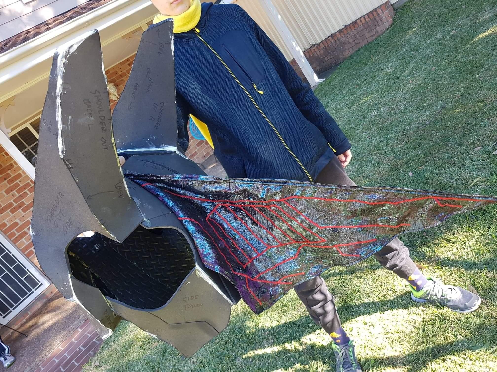 EVA Foam Robot Costume : 16 Steps (with Pictures) - Instructables