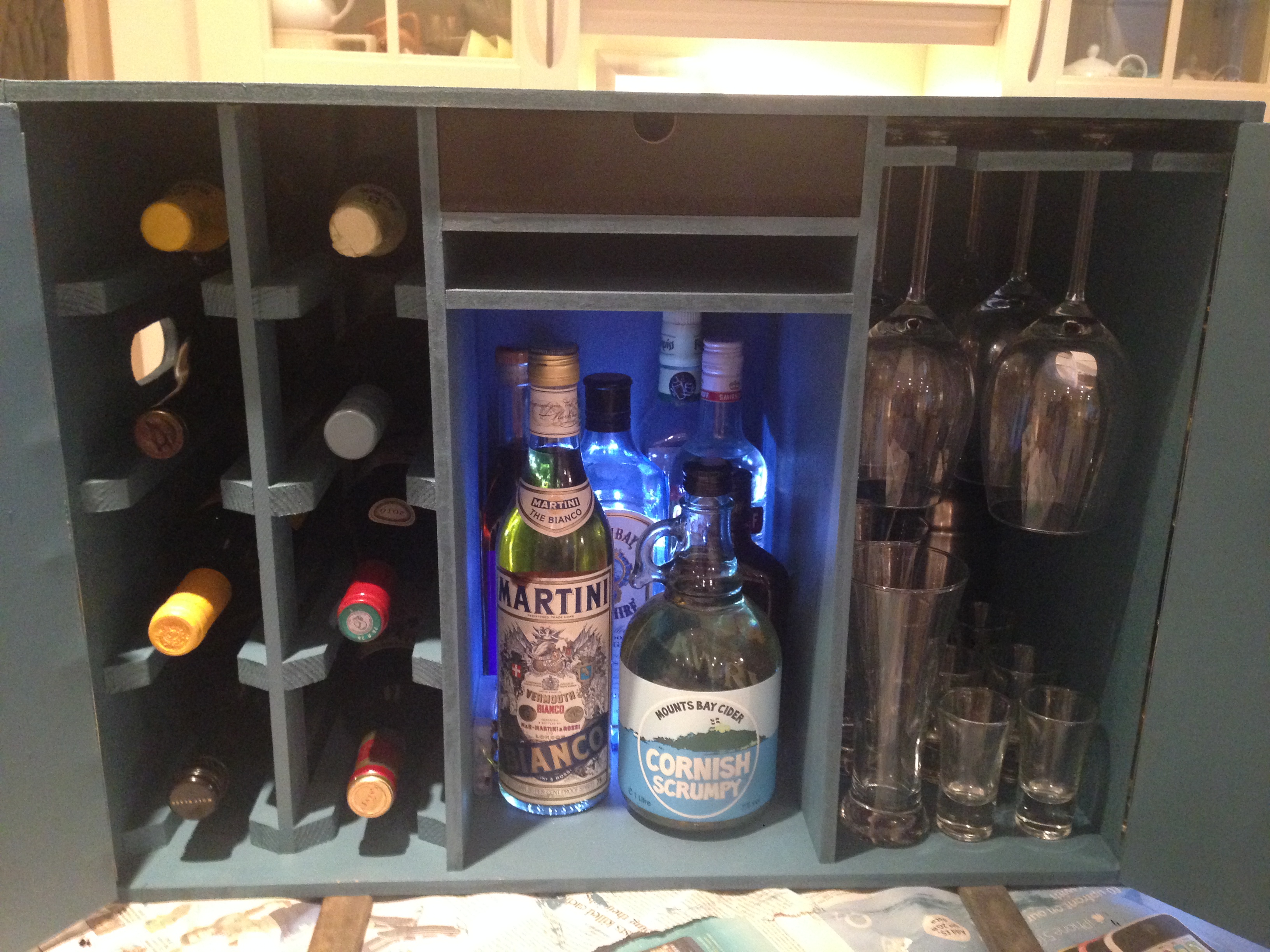 Table-top Mini-bar : 8 Steps (with Pictures) - Instructables