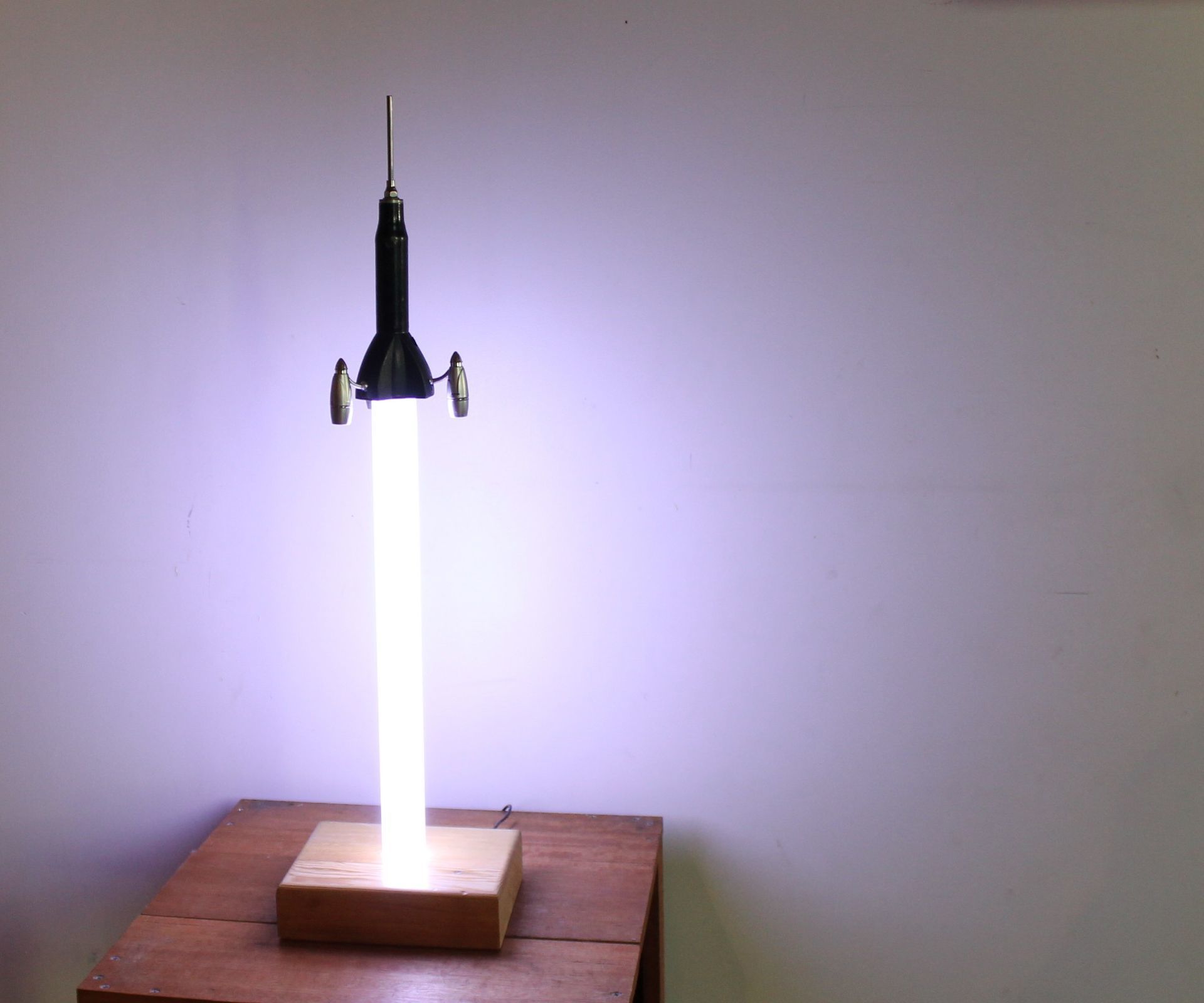 Rocket Lamp : 11 Steps (with Pictures) - Instructables