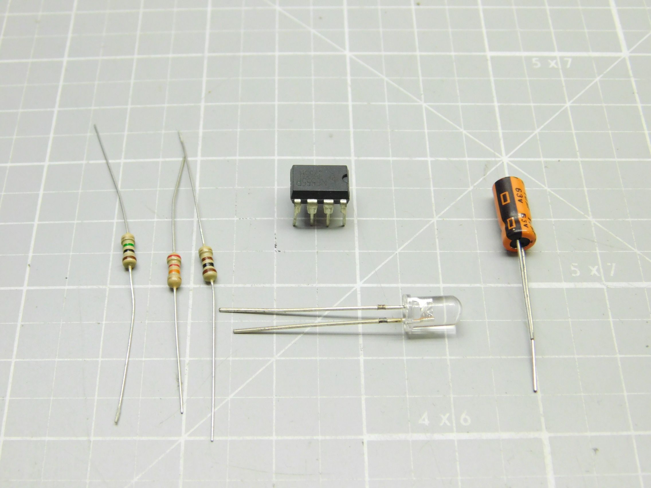 Let's Make! 5 More BreadBoard Projects for Beginners : 11 Steps (with ...