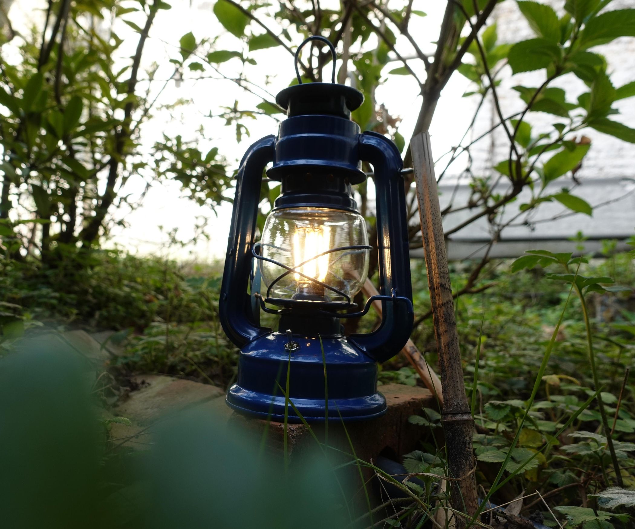 Turning a Broken Oil Lamp Into a Battery Powered LED Lamp : 3 Steps ...