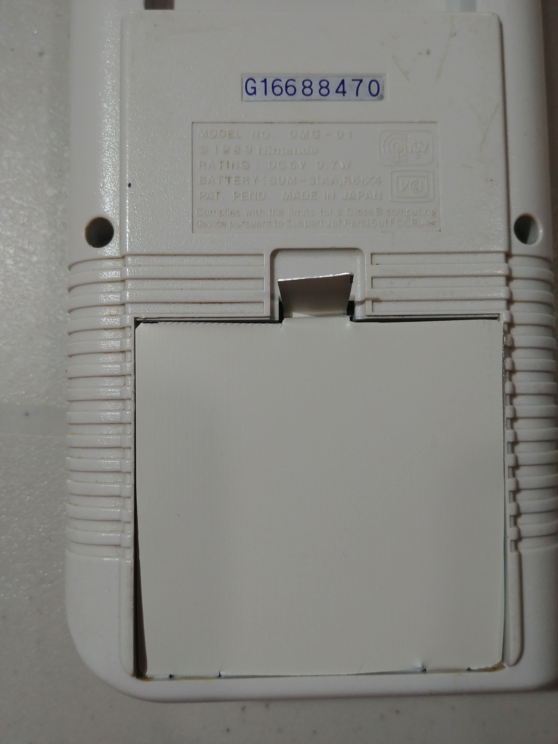 Replacement Remote Control Battery Cover : 5 Steps - Instructables