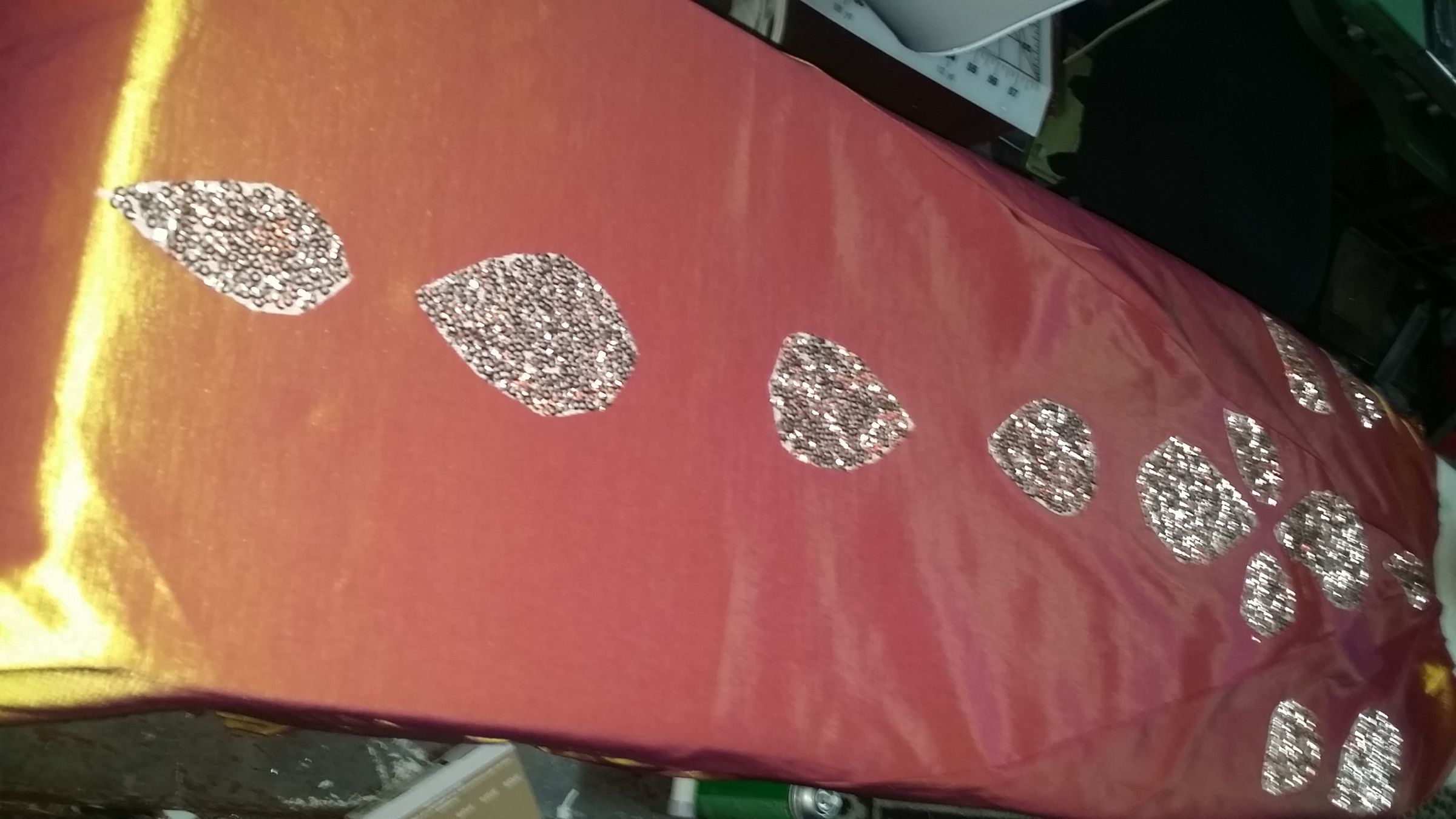 How to Make Sequin Appliques : 7 Steps (with Pictures) - Instructables