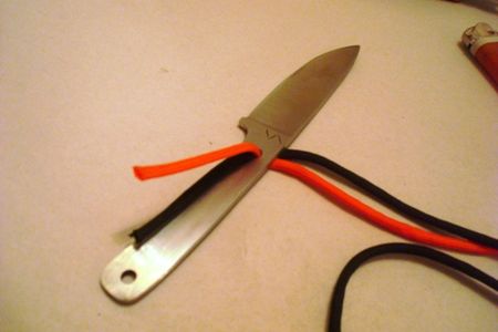 Paracord Wrapping a Knife Handle : 7 Steps (with Pictures) - Instructables