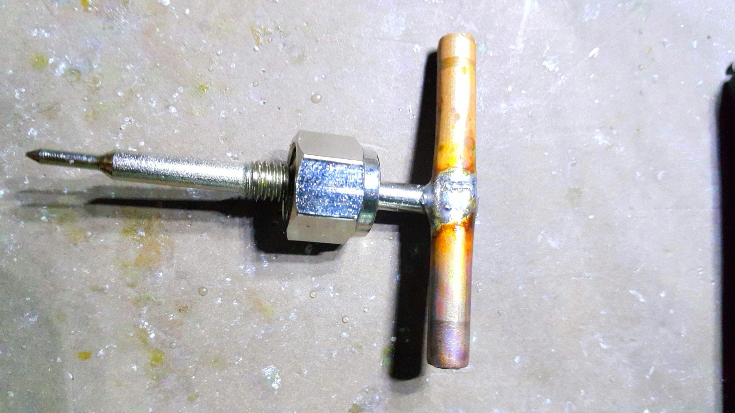 Repairing the Handle of a Refrigerant Can Tap. : 5 Steps (with Pictures ...