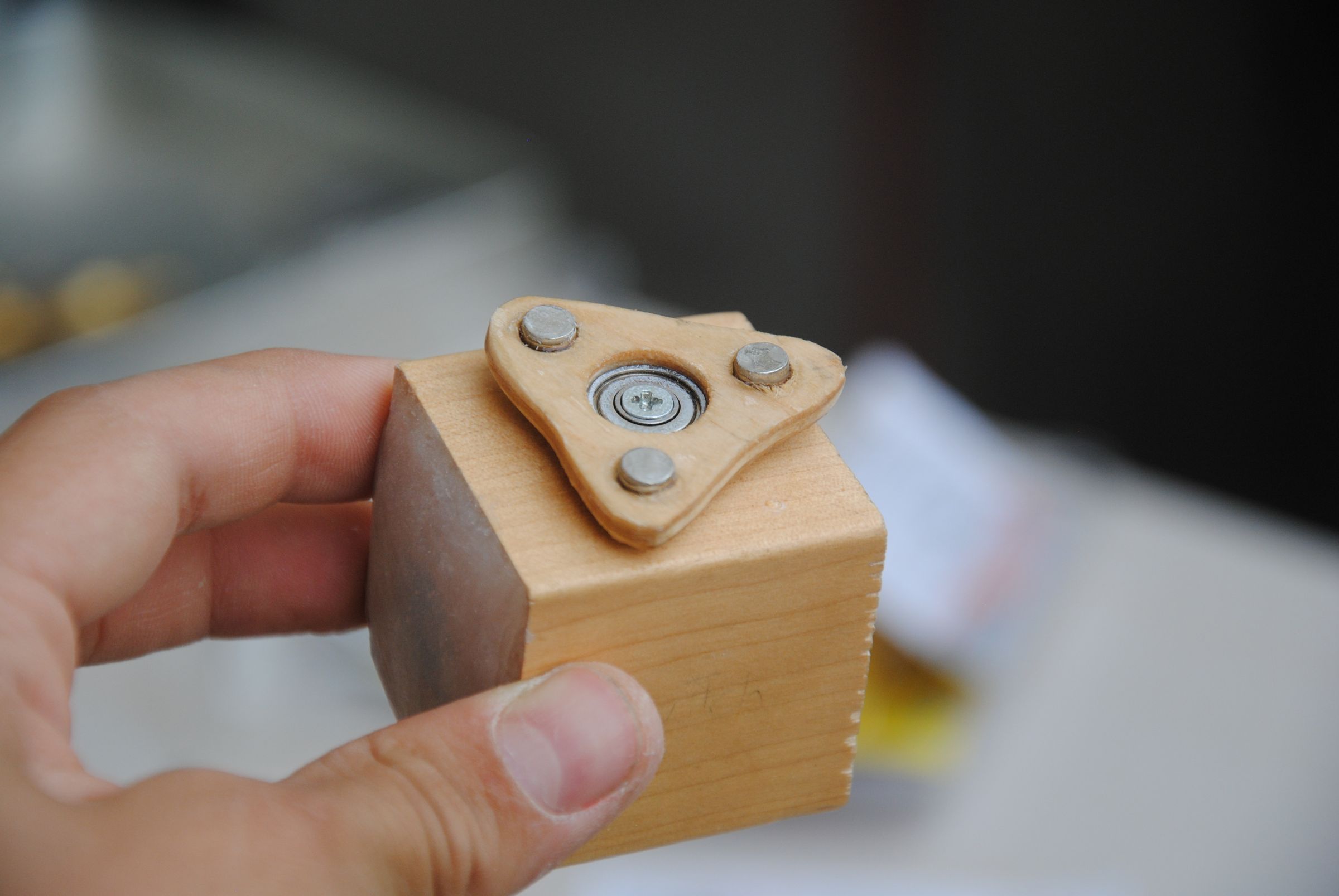 How to Make a Wooden Fidget Cube : 10 Steps (with Pictures) - Instructables