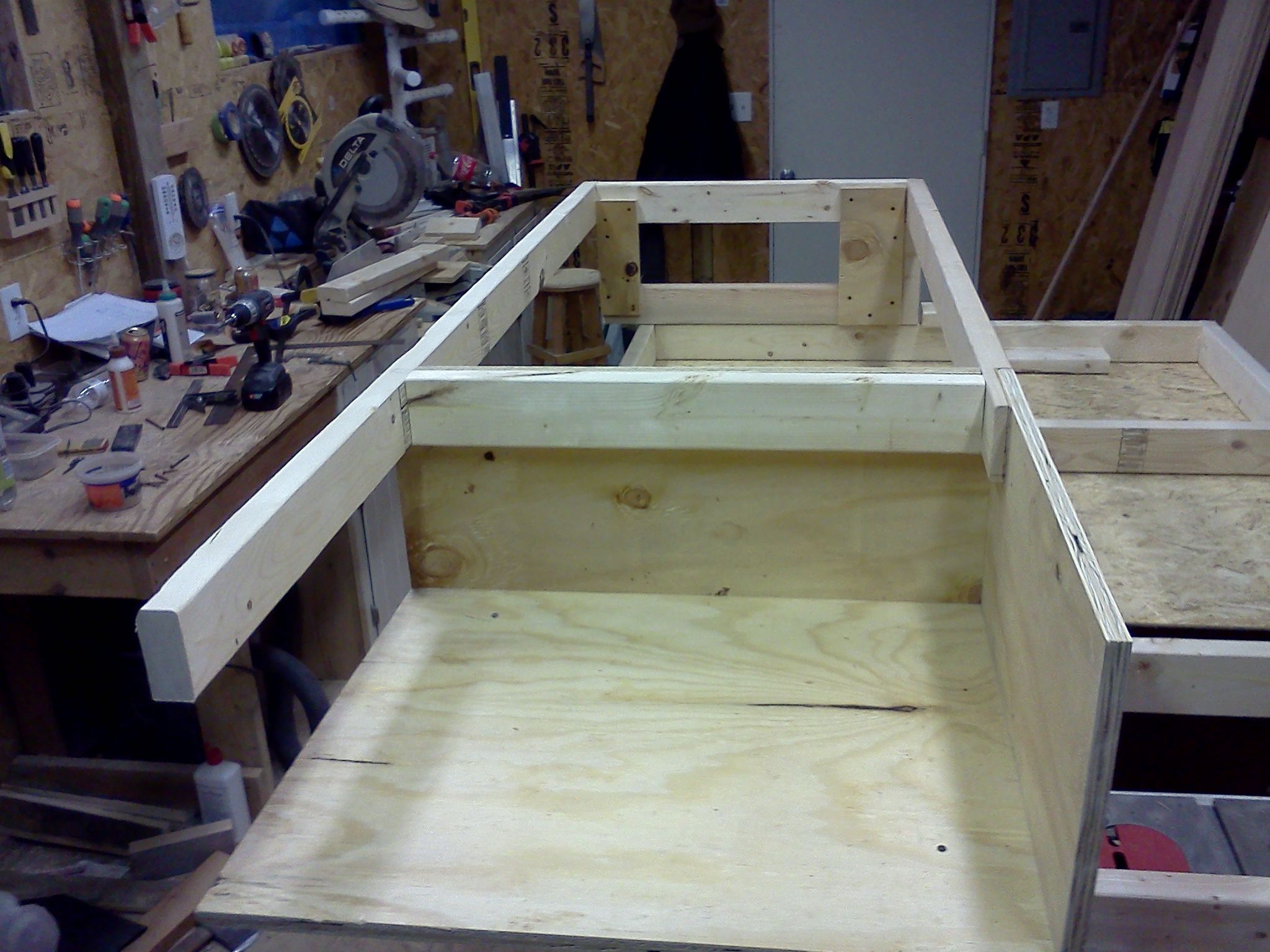 Platform Bed With Drawers : 8 Steps (with Pictures) - Instructables