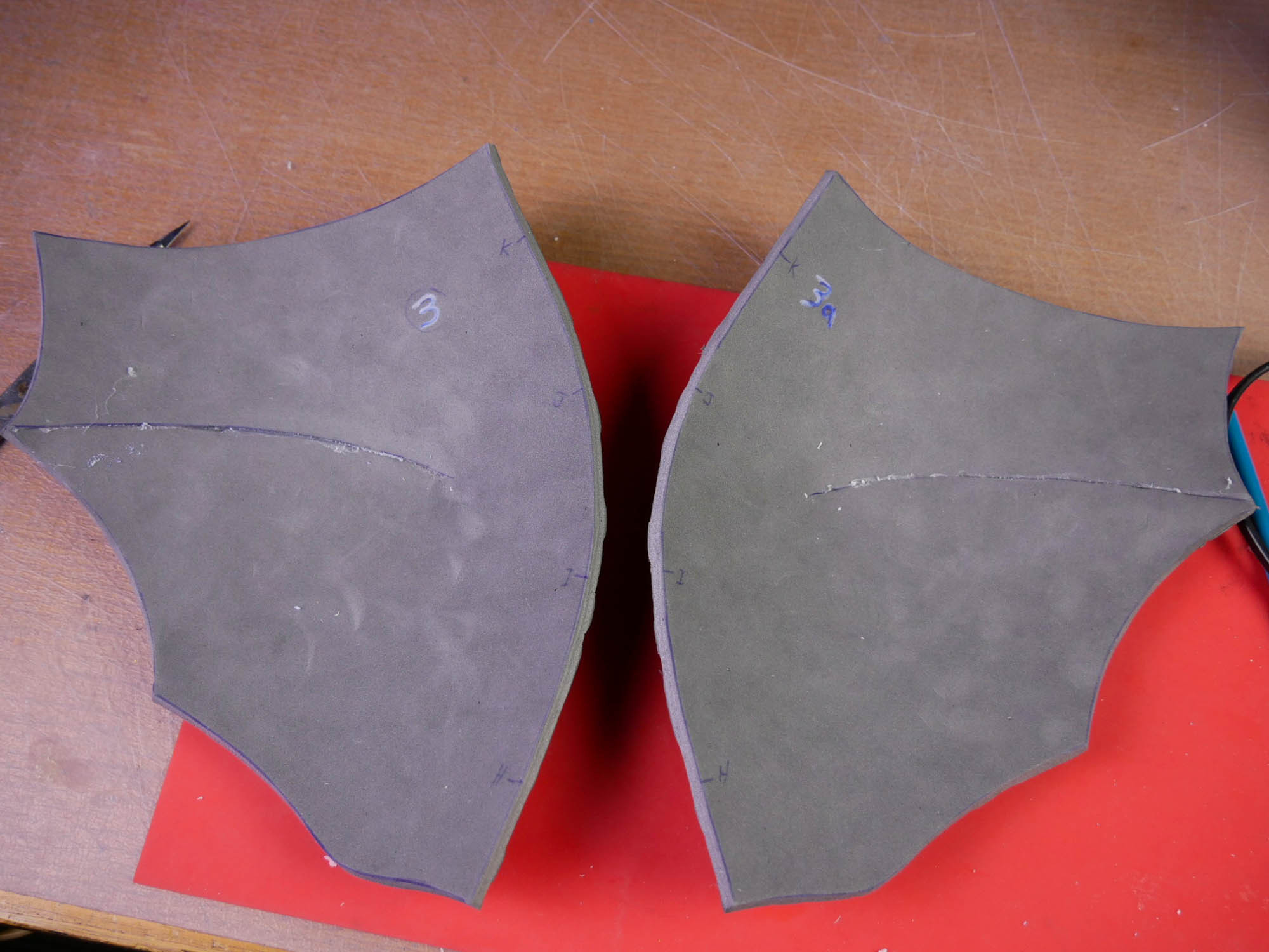 DIY Steampunk Shoulder Armor / Foam Armor Template : 41 Steps (with ...