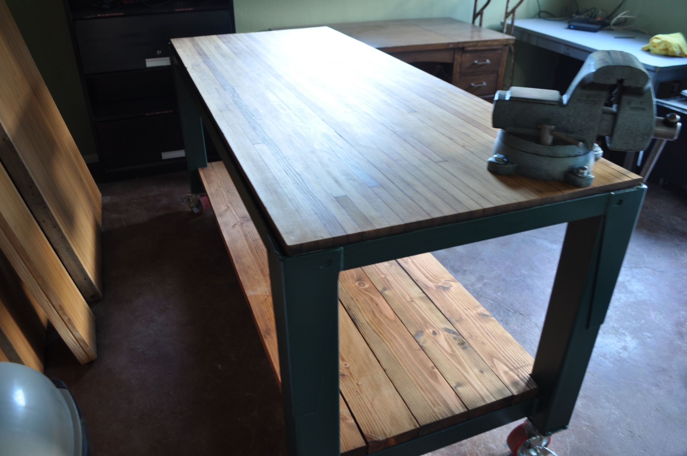 Super Workbench : 6 Steps (with Pictures) - Instructables