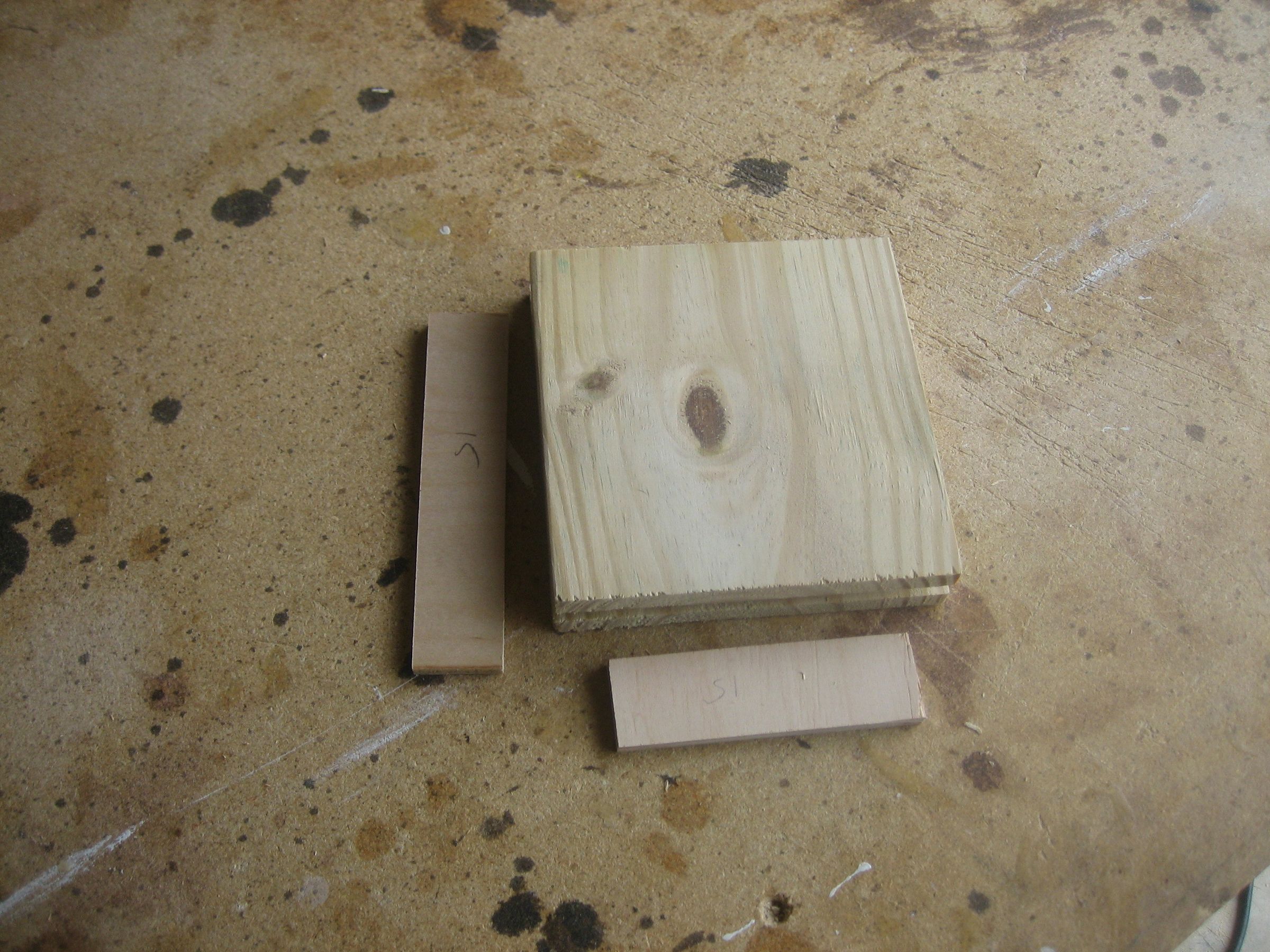 THE PUZZLE TABLE : 10 Steps (with Pictures) - Instructables