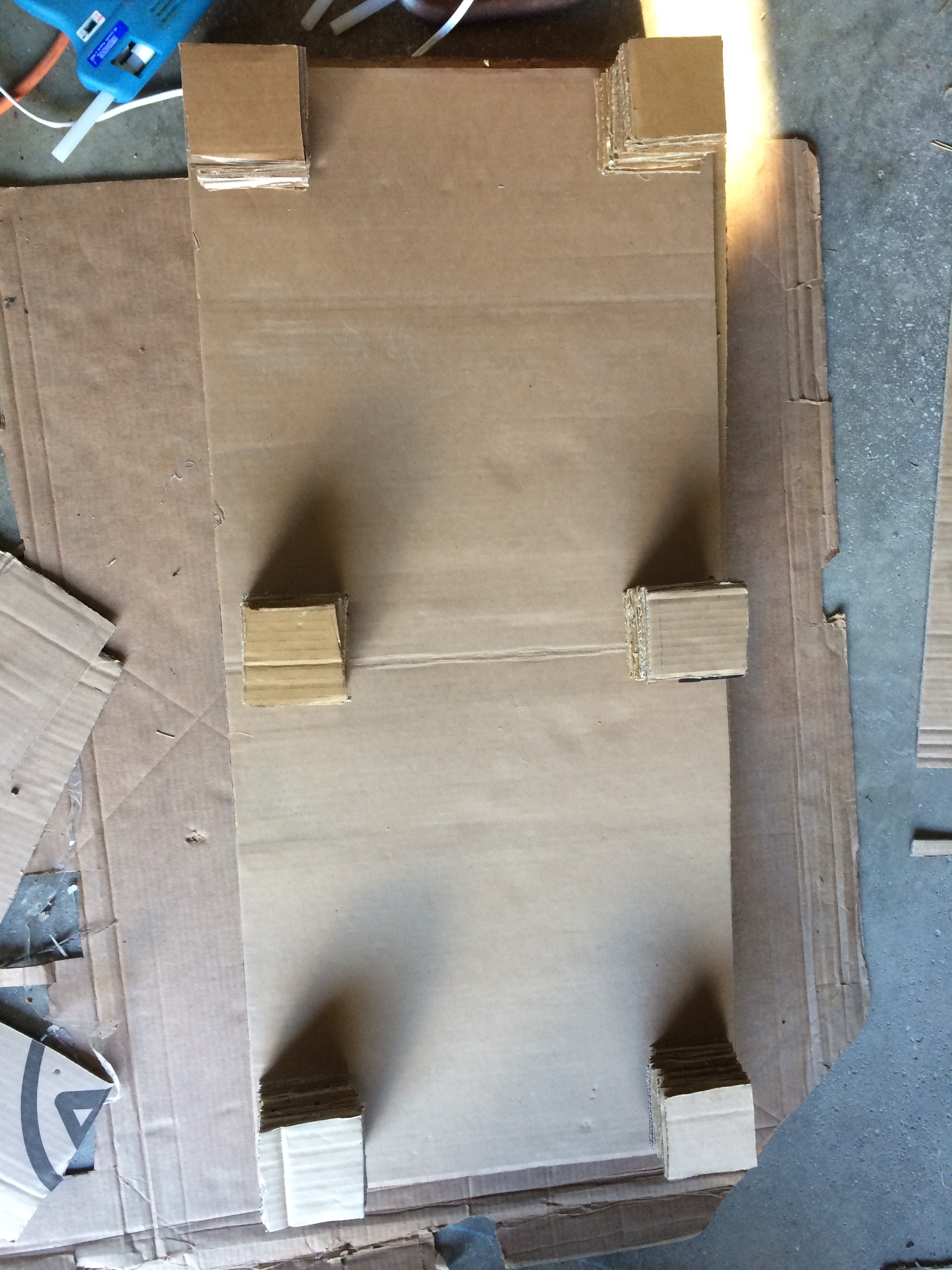 DIY Cardboard Coffee Table : 4 Steps (with Pictures) - Instructables