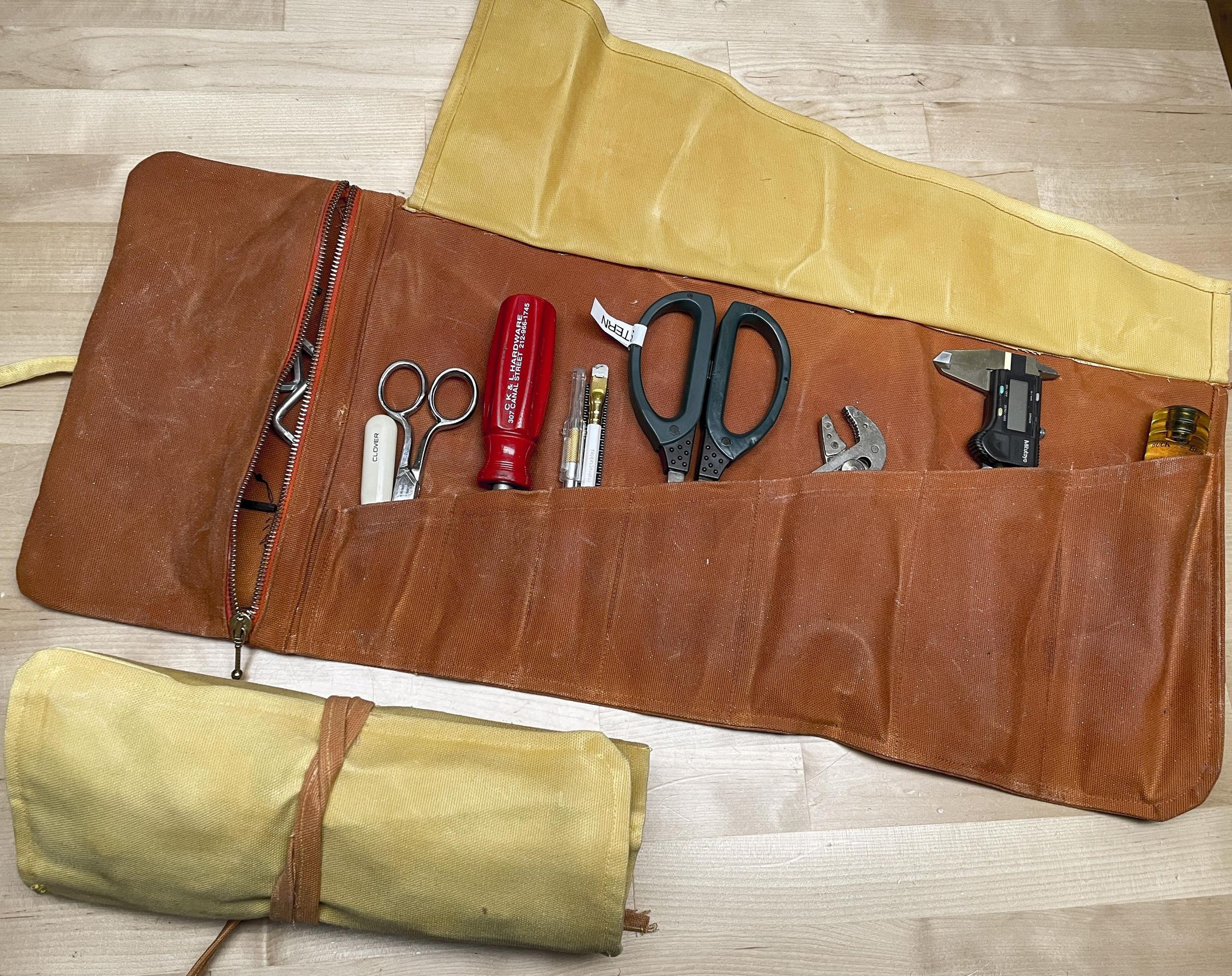 Waxed Canvas Tool Roll : 6 Steps (with Pictures) - Instructables