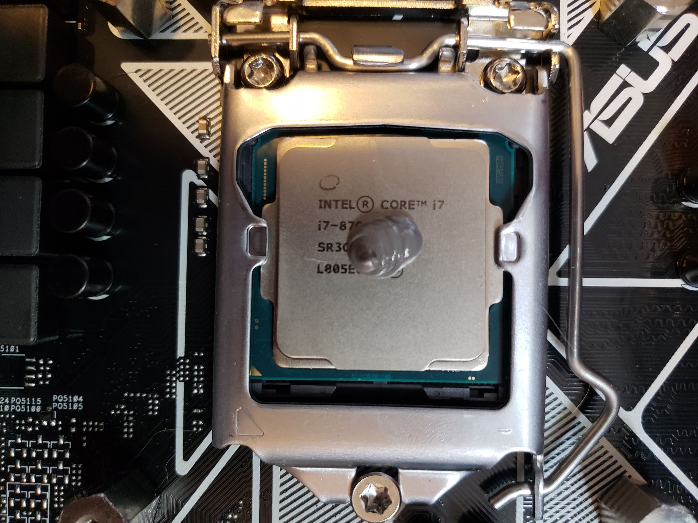 Replacing a CPU : 7 Steps - Instructables