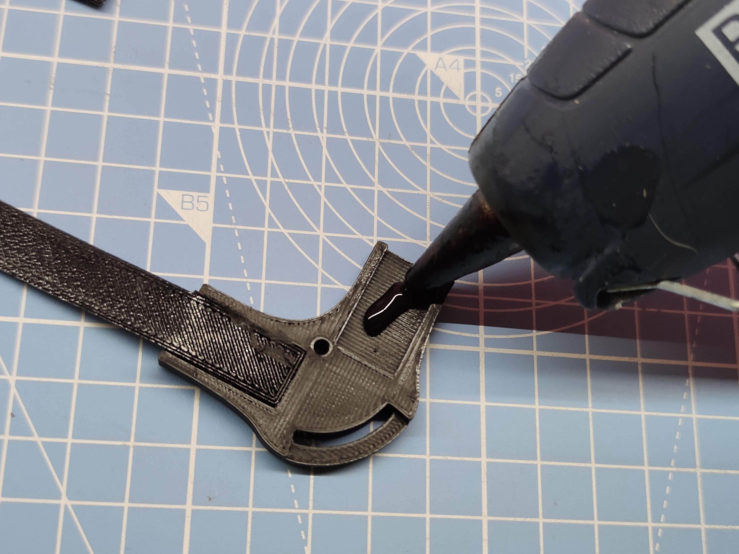 Slim and Adaptive Face Mask With Replaceable Filters : 10 Steps (with ...