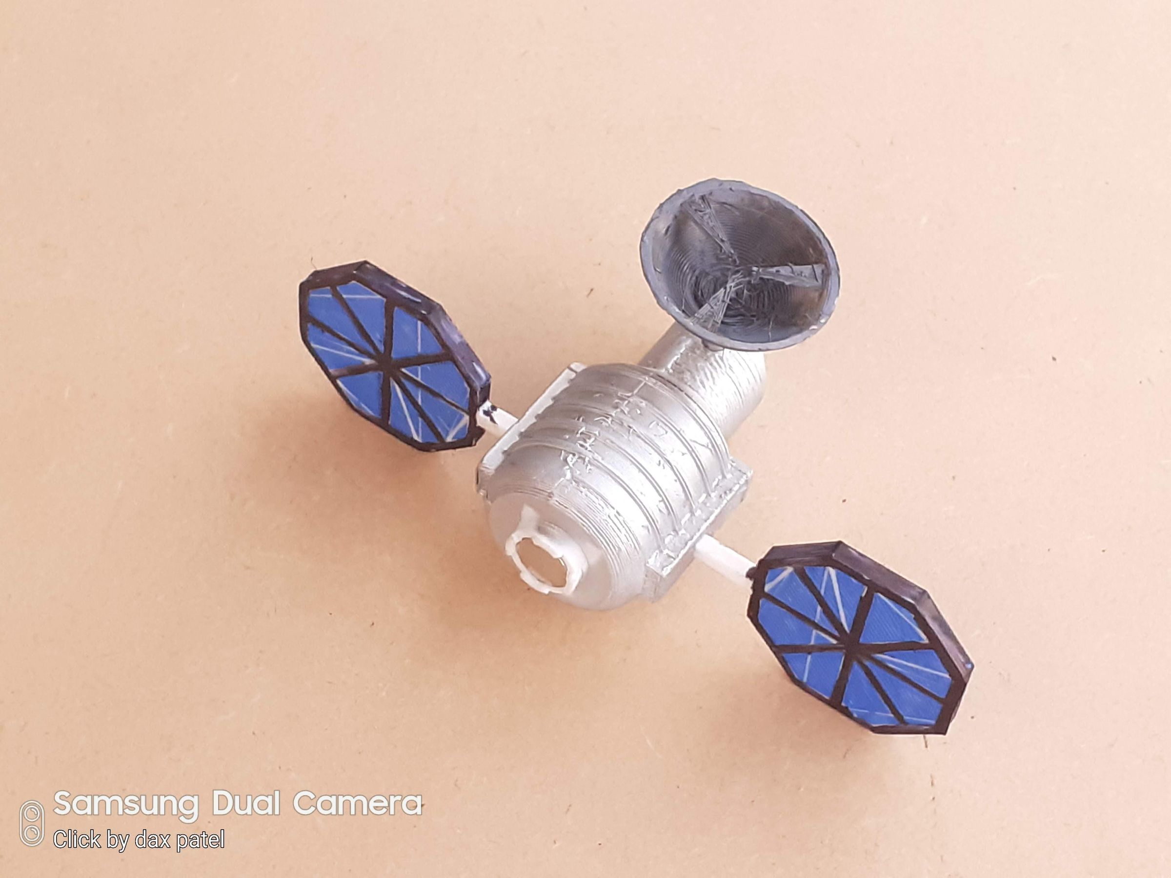 GALACTIC EXPLORER - Design & Make Your Own Spaceship Prototype : 24 ...