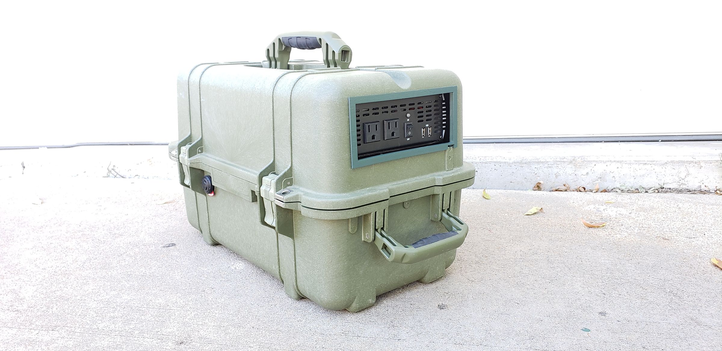 Portable Power Box : 4 Steps (with Pictures) - Instructables