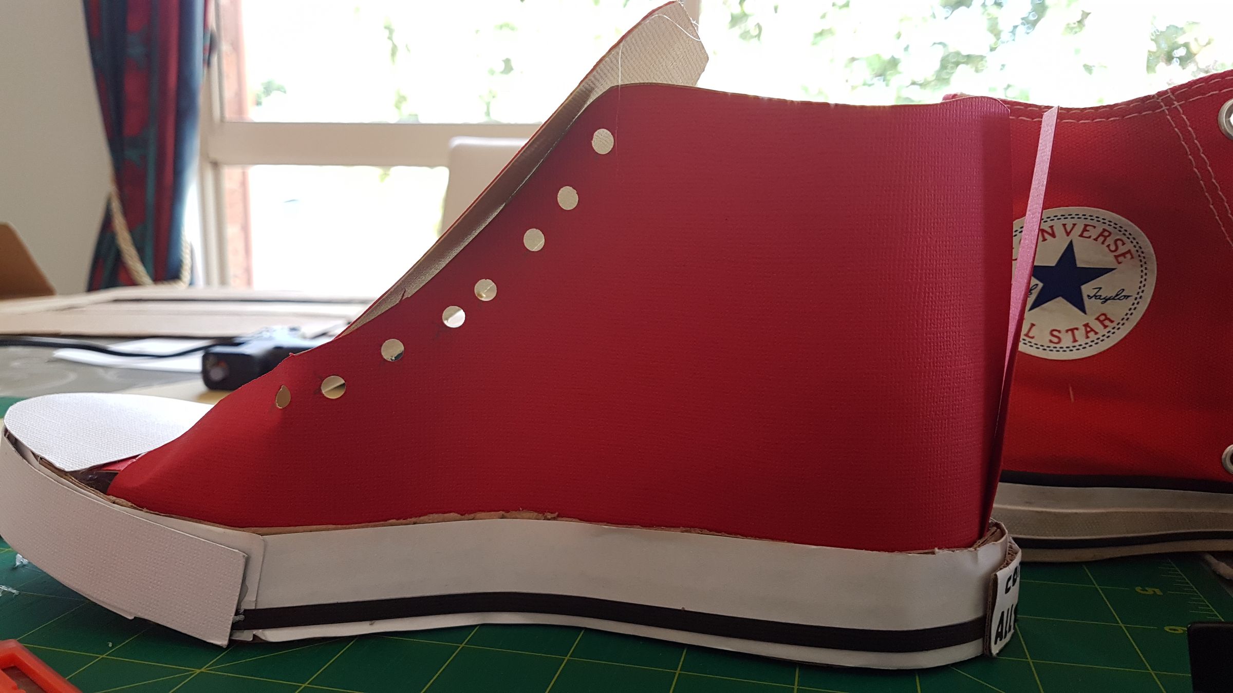 Cardboard Converse High-tops : 13 Steps (with Pictures) - Instructables