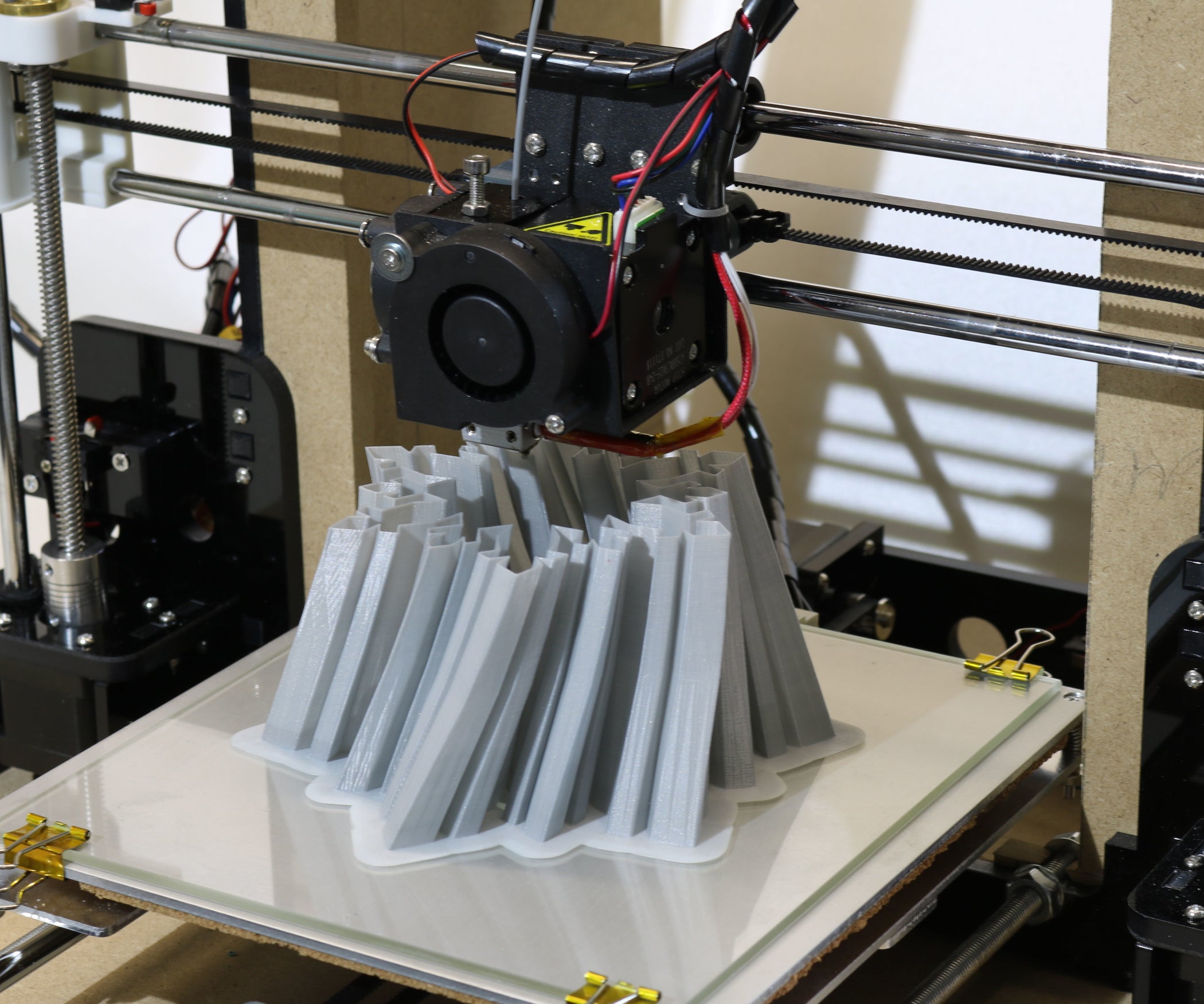 Build And Improve A 3d Printer 64 Steps With Pictures Instructables