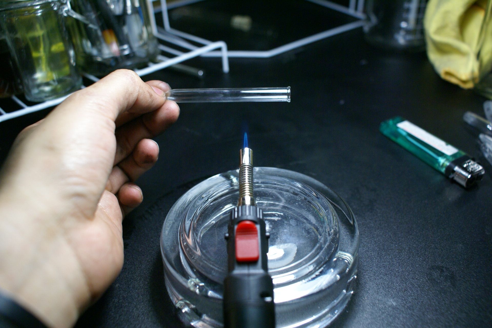 Set Up Your Home Chemistry Lab : 9 Steps (with Pictures) - Instructables