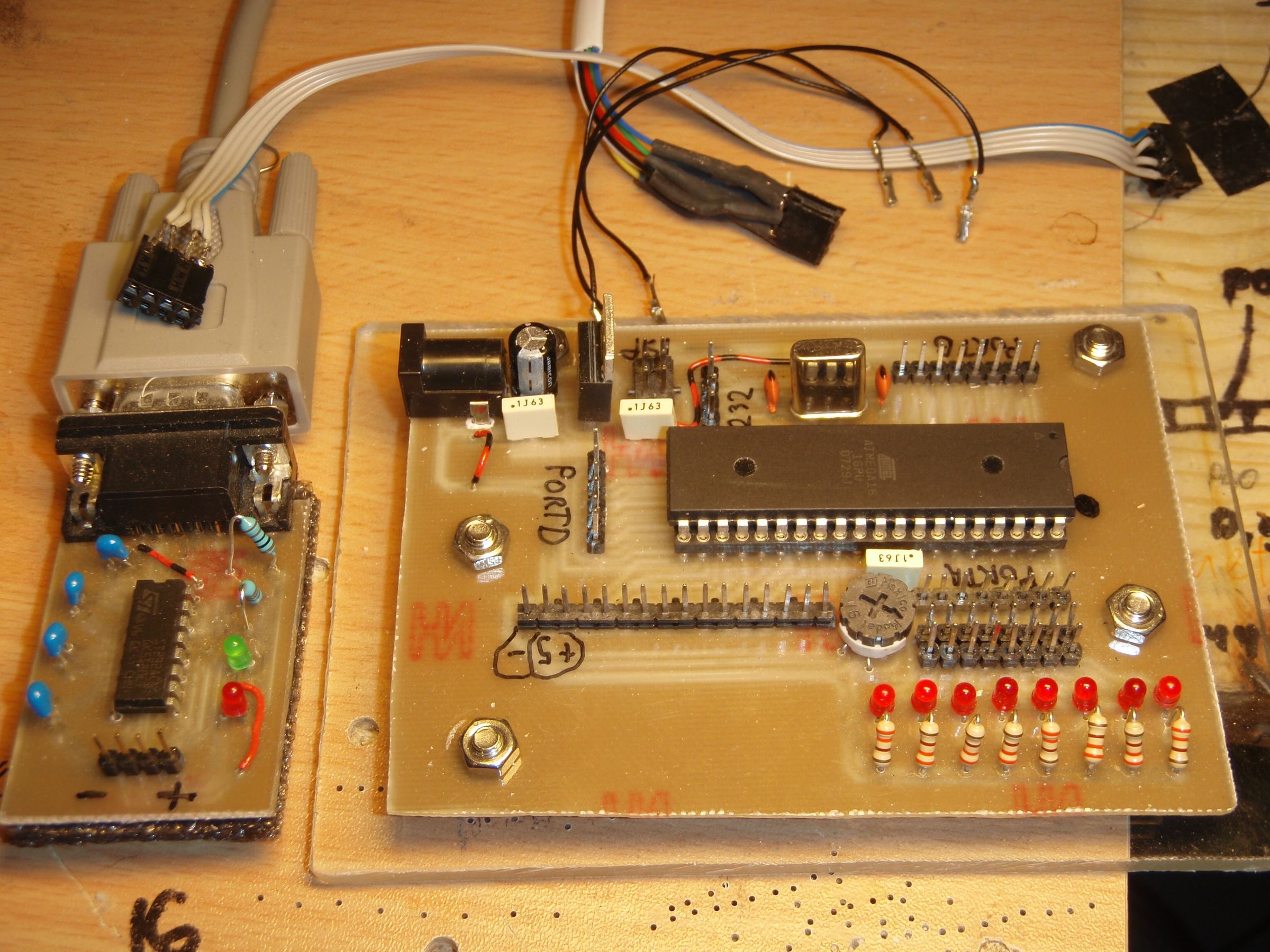 Atmega16/32 Development Board With LCD : 8 Steps - Instructables