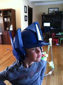 Optimus Prime (G1) Costume : 16 Steps (with Pictures) - Instructables